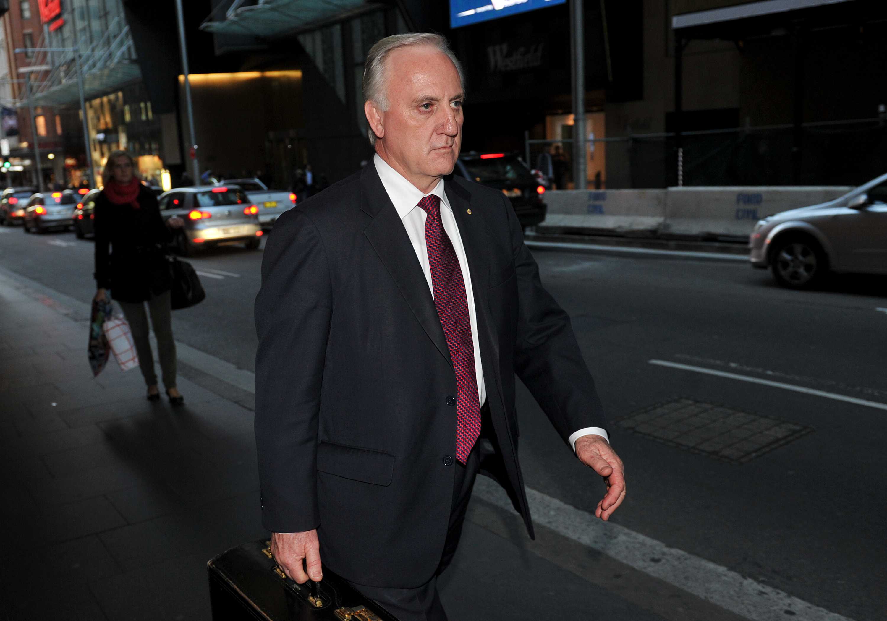 Former public servant to plead not guilty over Currawong purchase - ABC ...