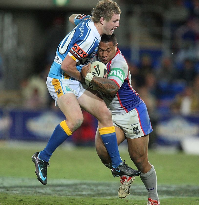 Stampeding Sau stays with Knights - ABC News