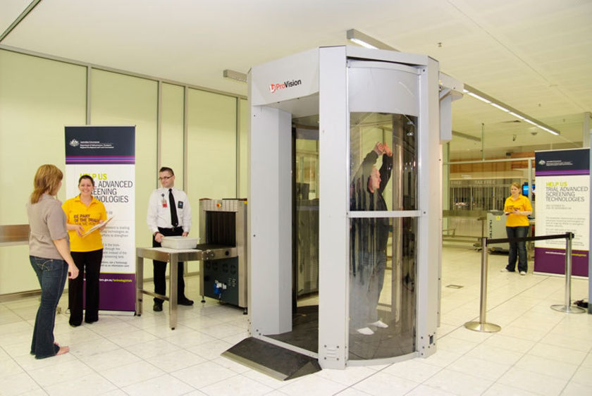 Body scanners in use at Melbourne Airport - ABC News