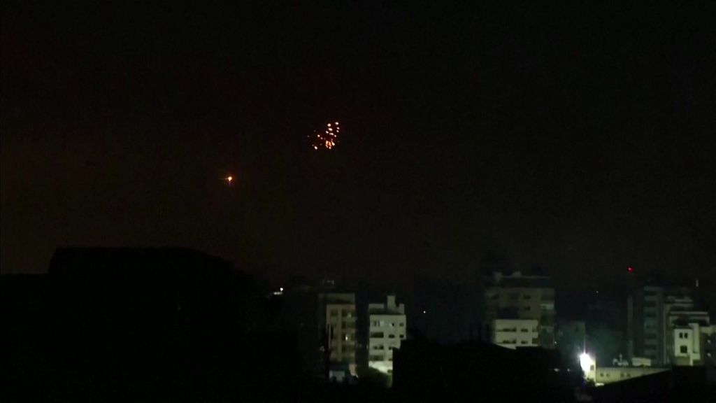 Rockets light up Gaza sky as Israel and Hamas exchange deadly strikes ...