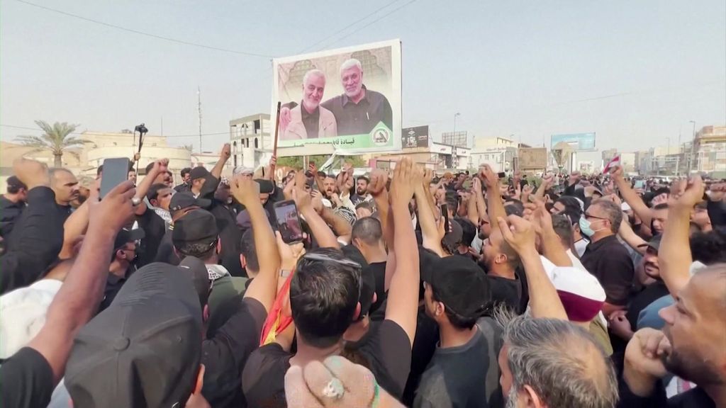 Supporters of Iraq's Sadr protest in Basra - ABC News