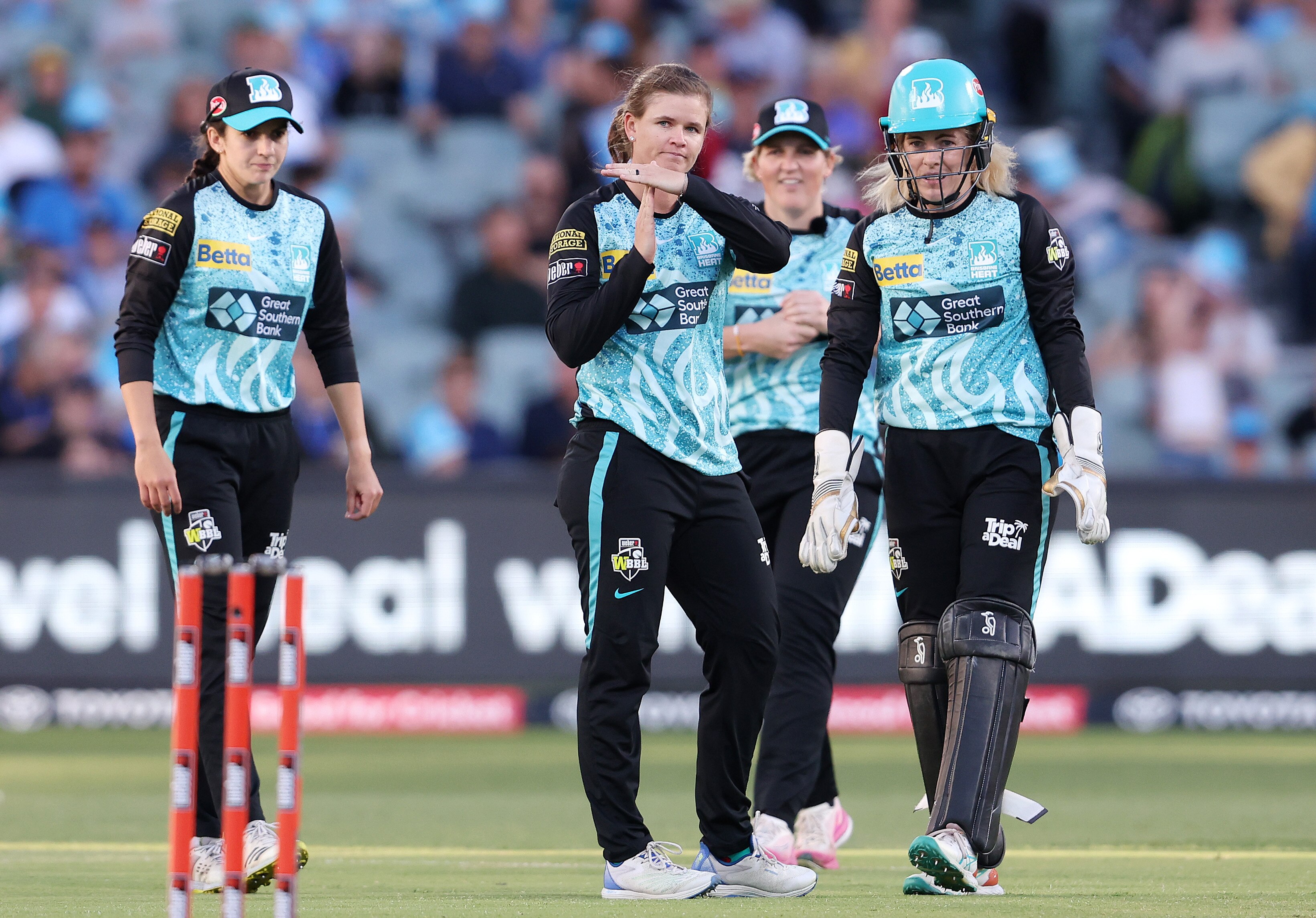 New WBBL season to have a third umpire for all matches and DRS ...