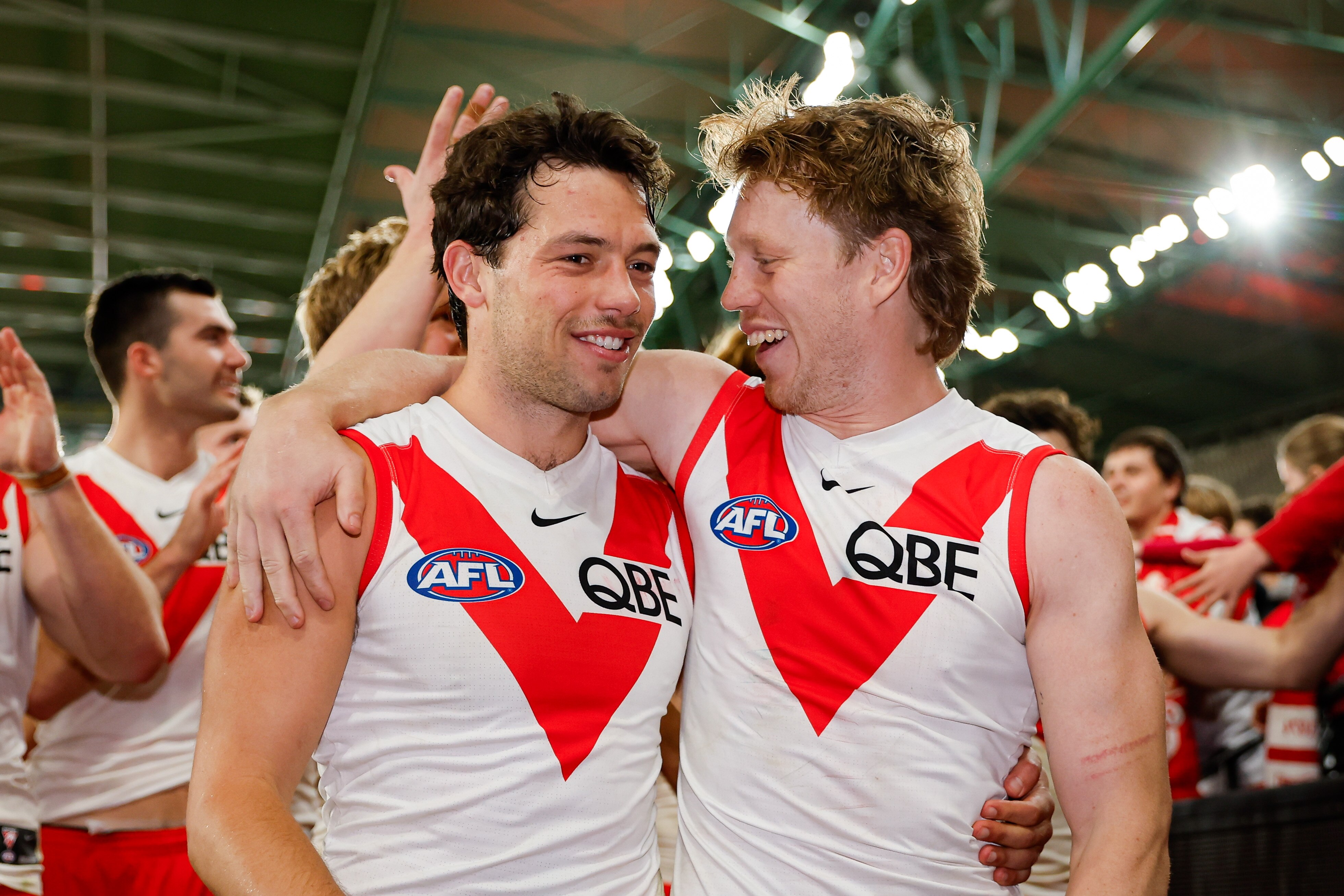 Callum Mills injures his hamstring, as Mac Andrew signs one of the ...