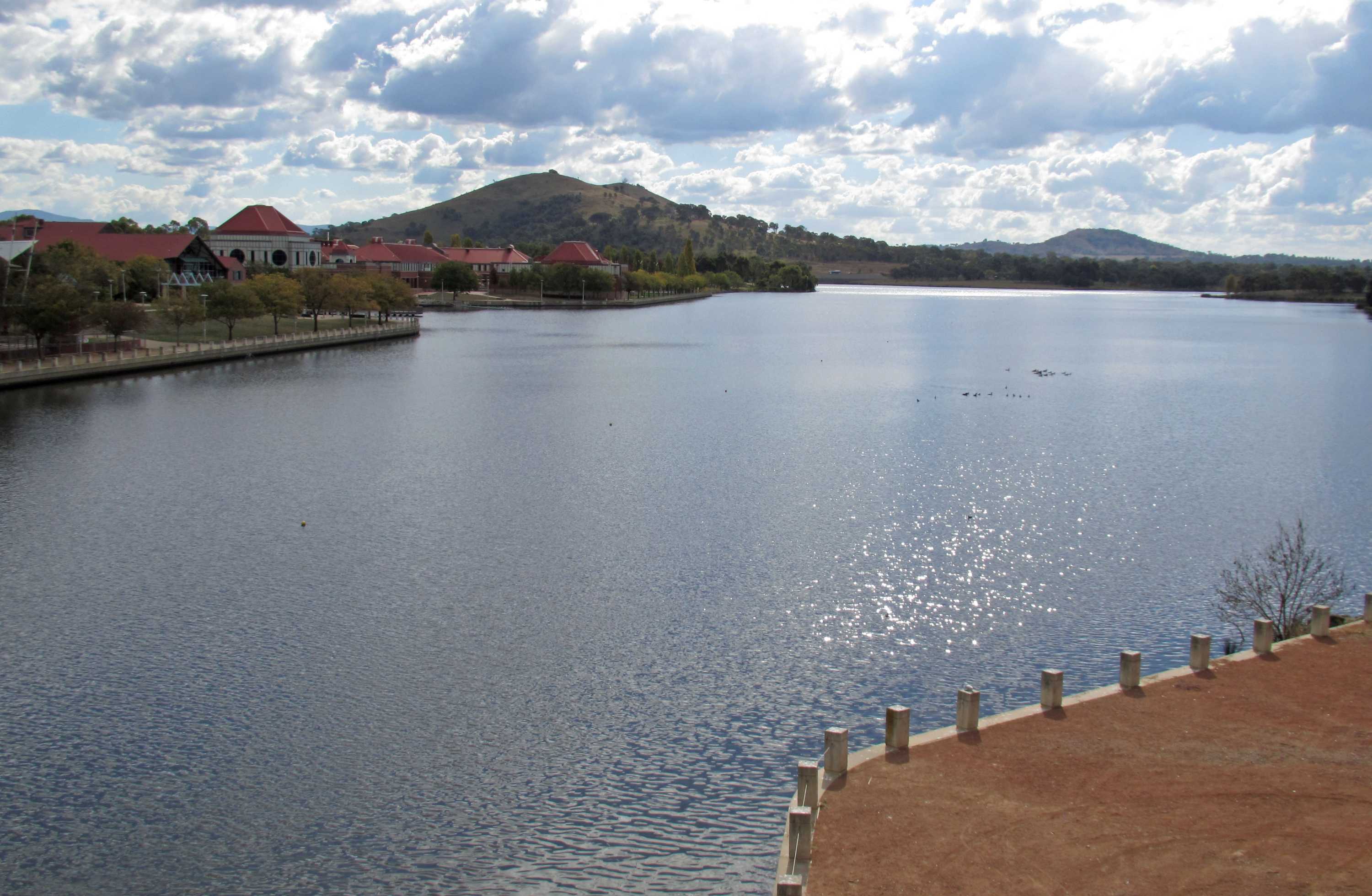 Water quality improvements for ponds adjoining Lake Tuggeranong could ...