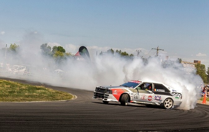 Drifting track proposed as solution to hooning on Gold Coast ...