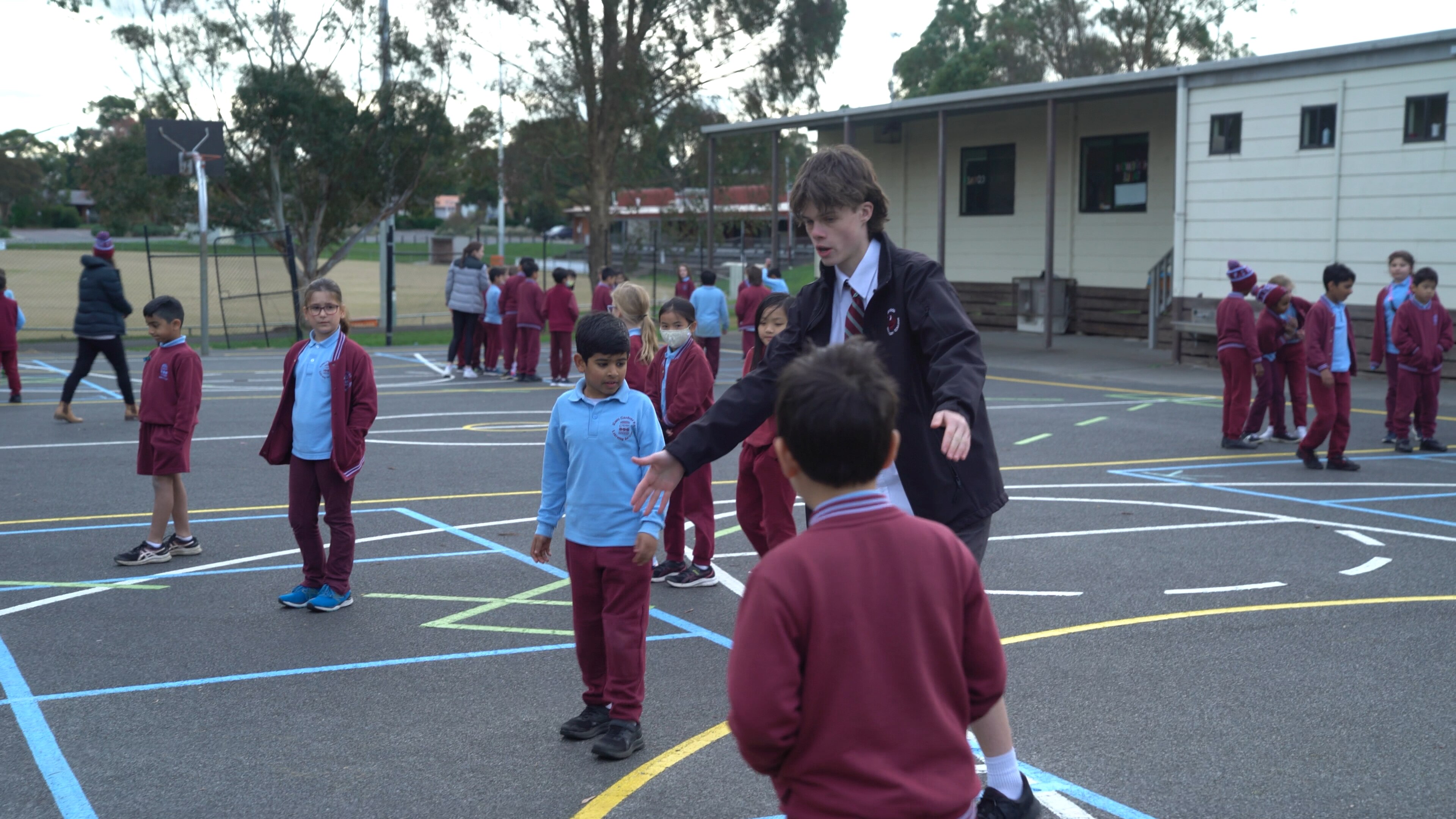 How a teenager started Australia's first downball league - ABC News