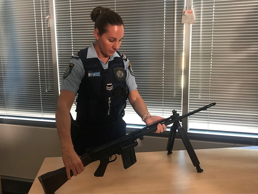 Criminals tell researchers of 'huge caches' of weapons held by illegal ...