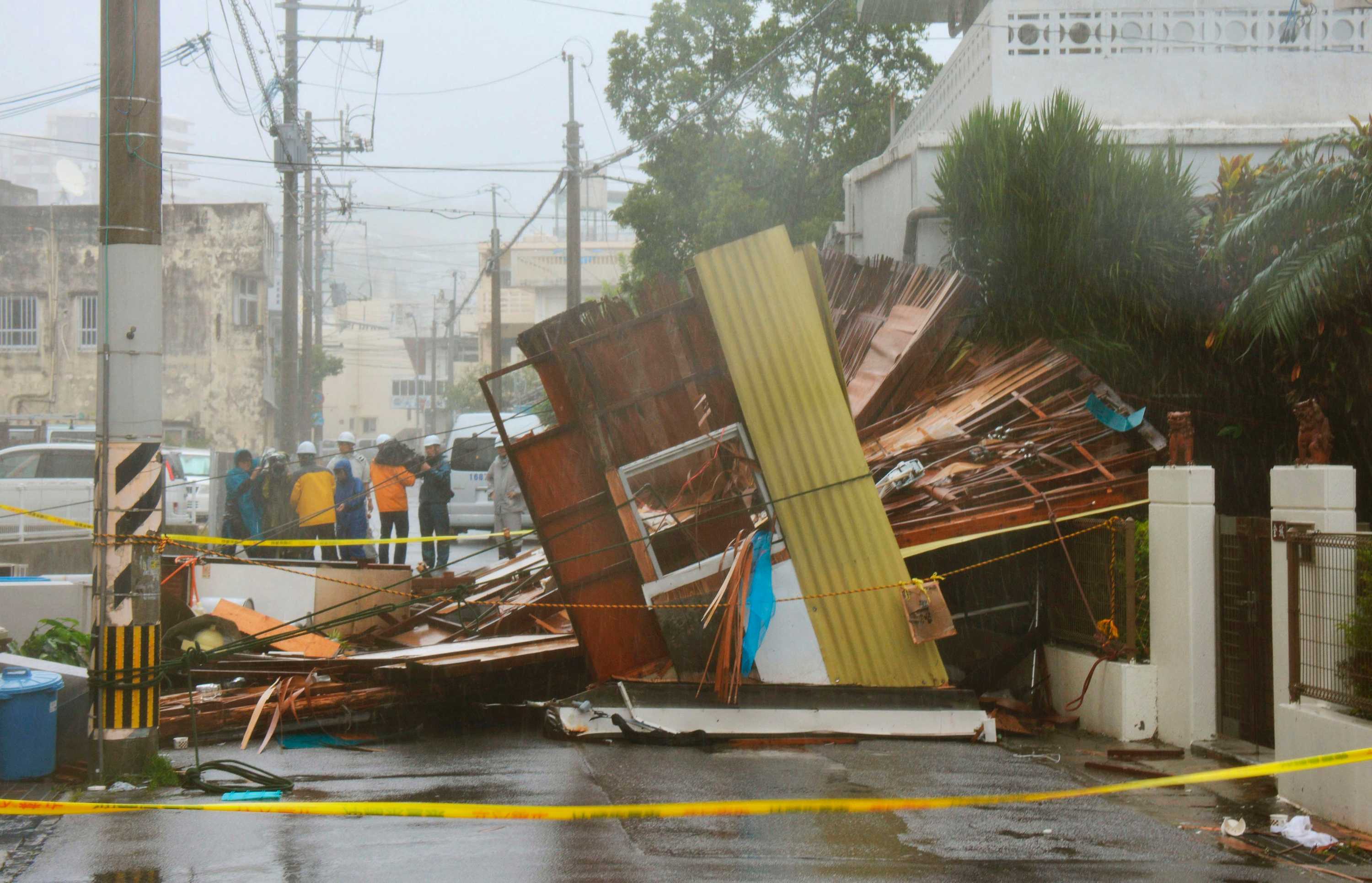 Typhoon Neoguri makes landfall in main southern Japanese island of ...