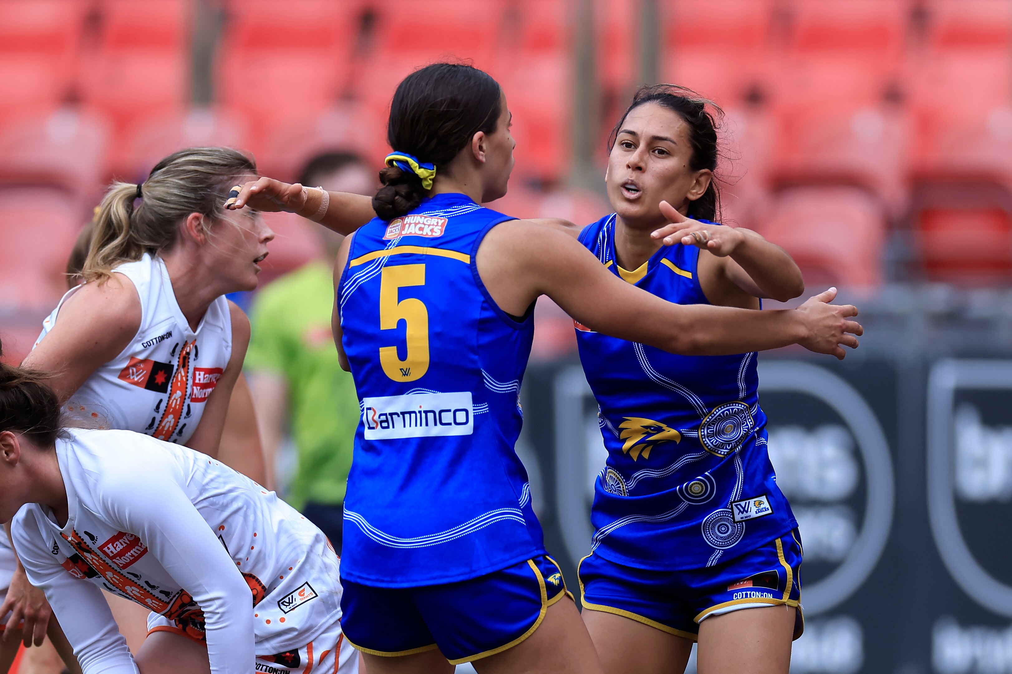 Port Adelaide record first AFLW win, Fremantle draw with Carlton as ...