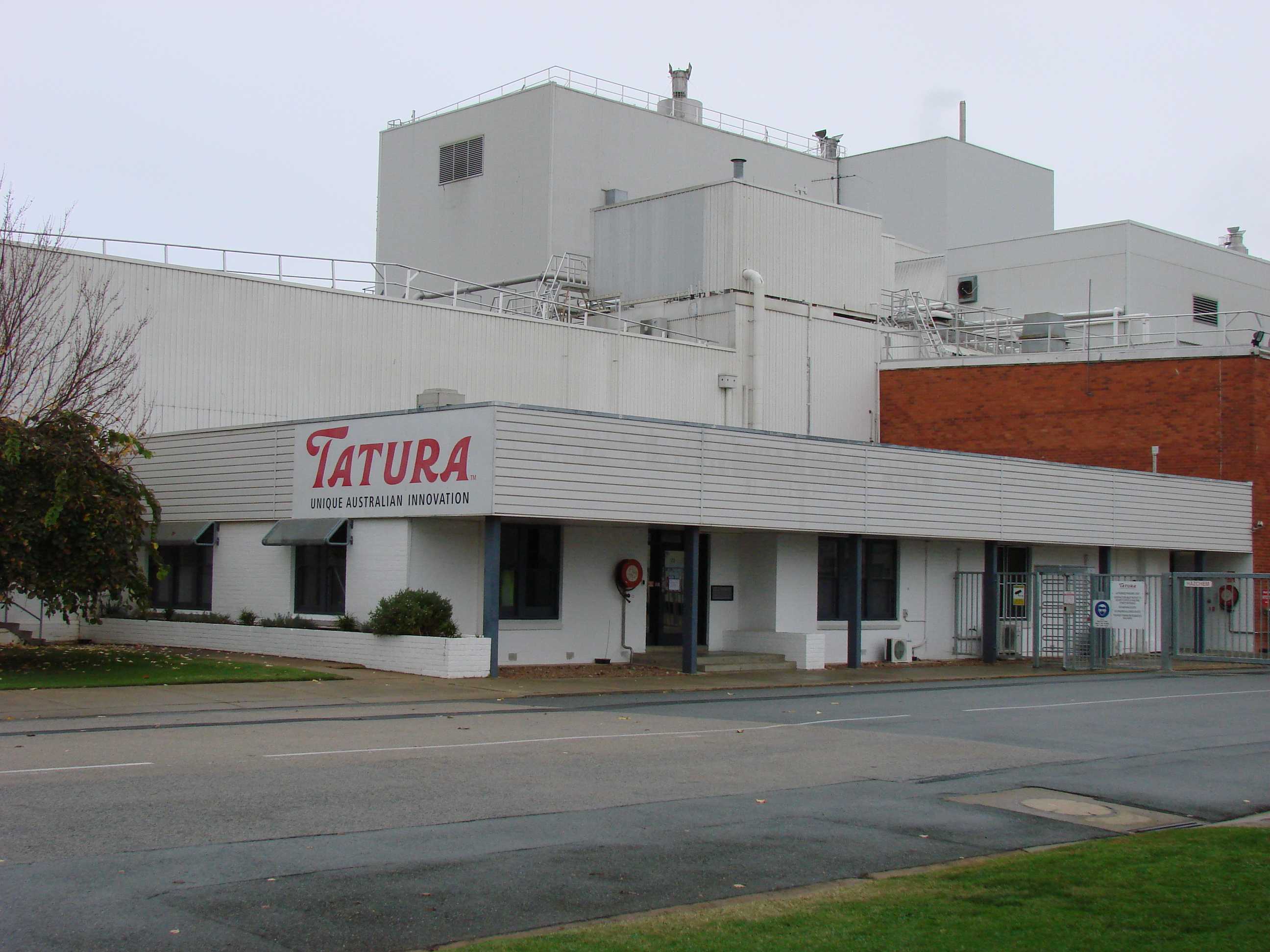 Infant formula exports slowly resume to China, as Tatura milk powder ...