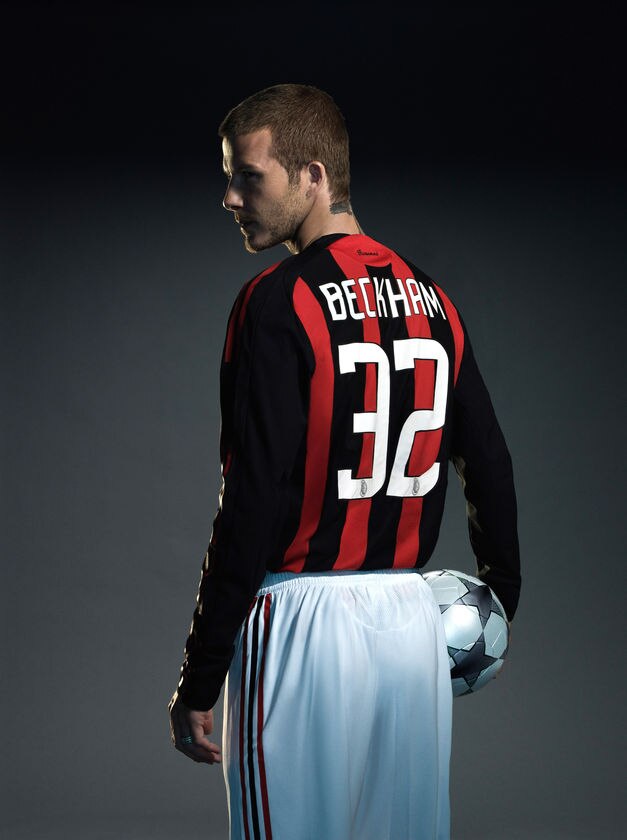 Beckham unveiled by Milan - ABC News