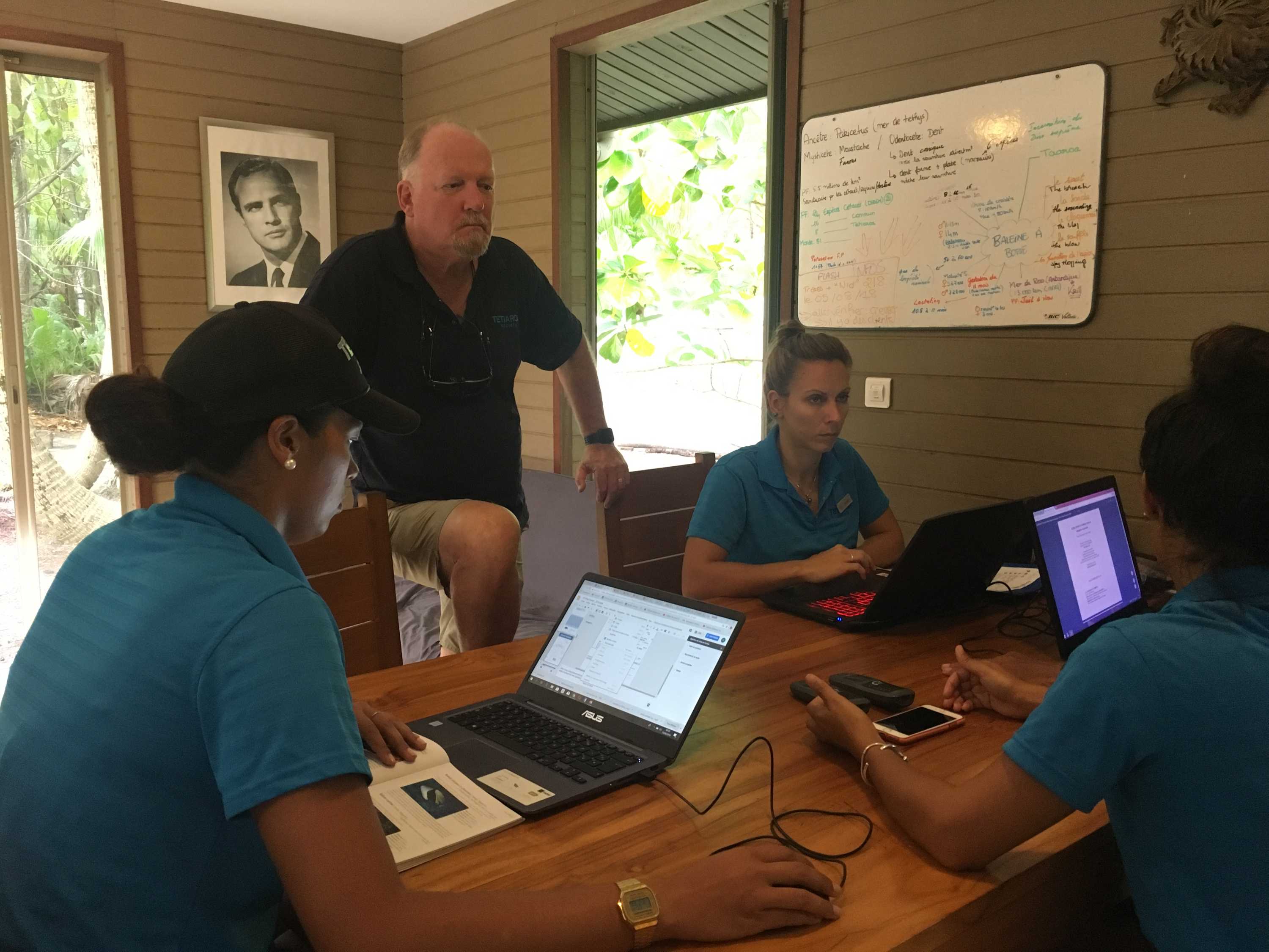 Marlon Brando's luxury resort in French Polynesia, supporting research ...