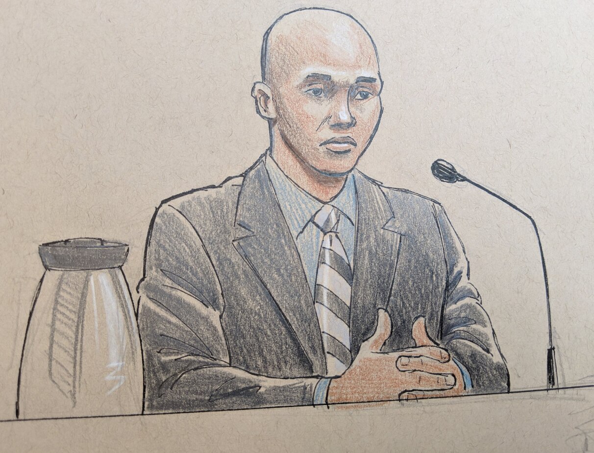 Mohamed Noor trial jury retires to consider verdicts over killing of ...
