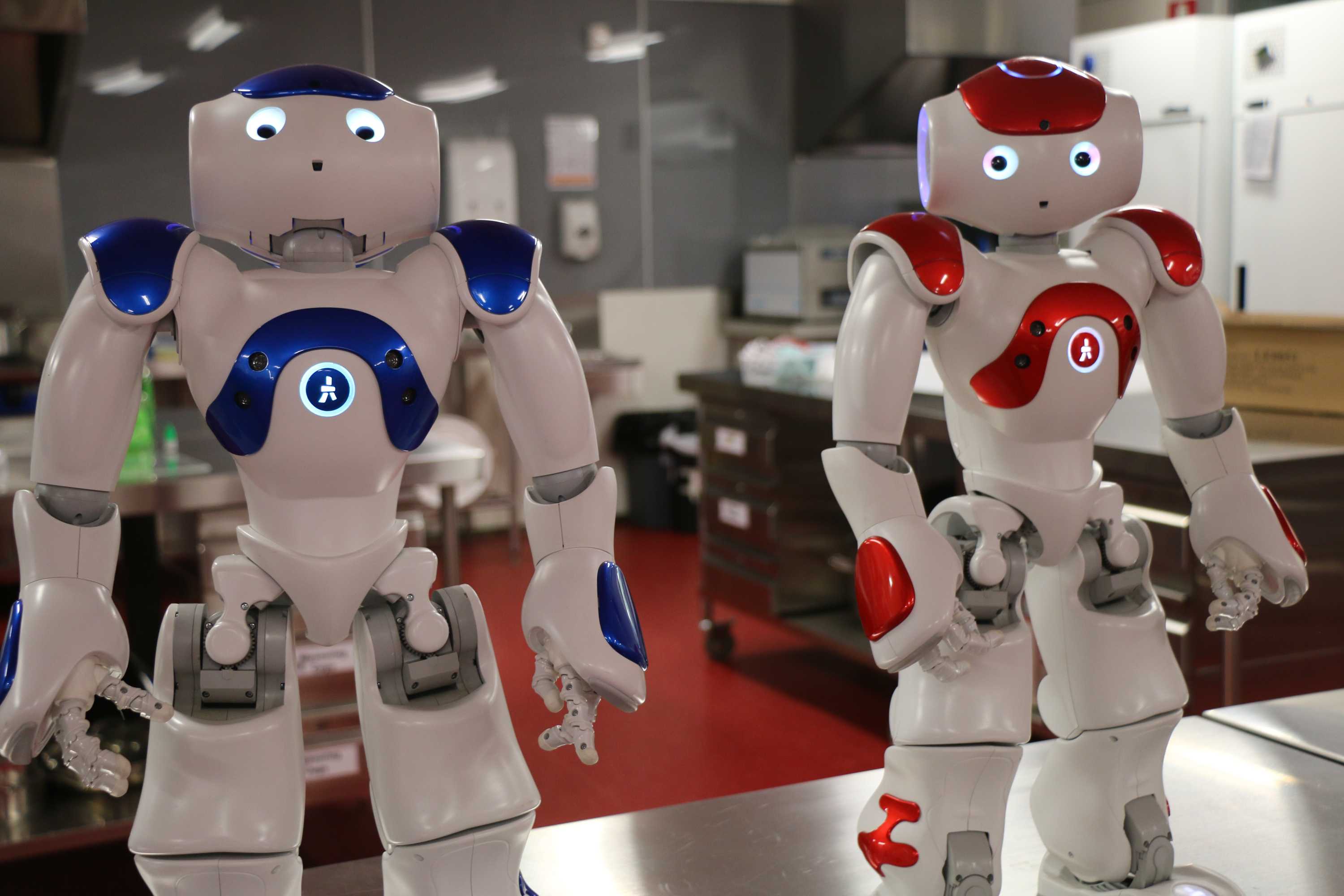 How Kaspar the robot is helping autistic students to socialise - ABC News