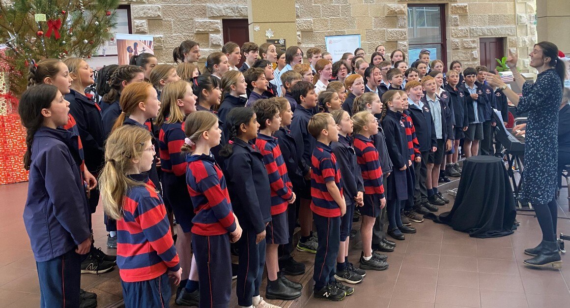 Christmas Angels: Friends Primary School Choir - ABC listen