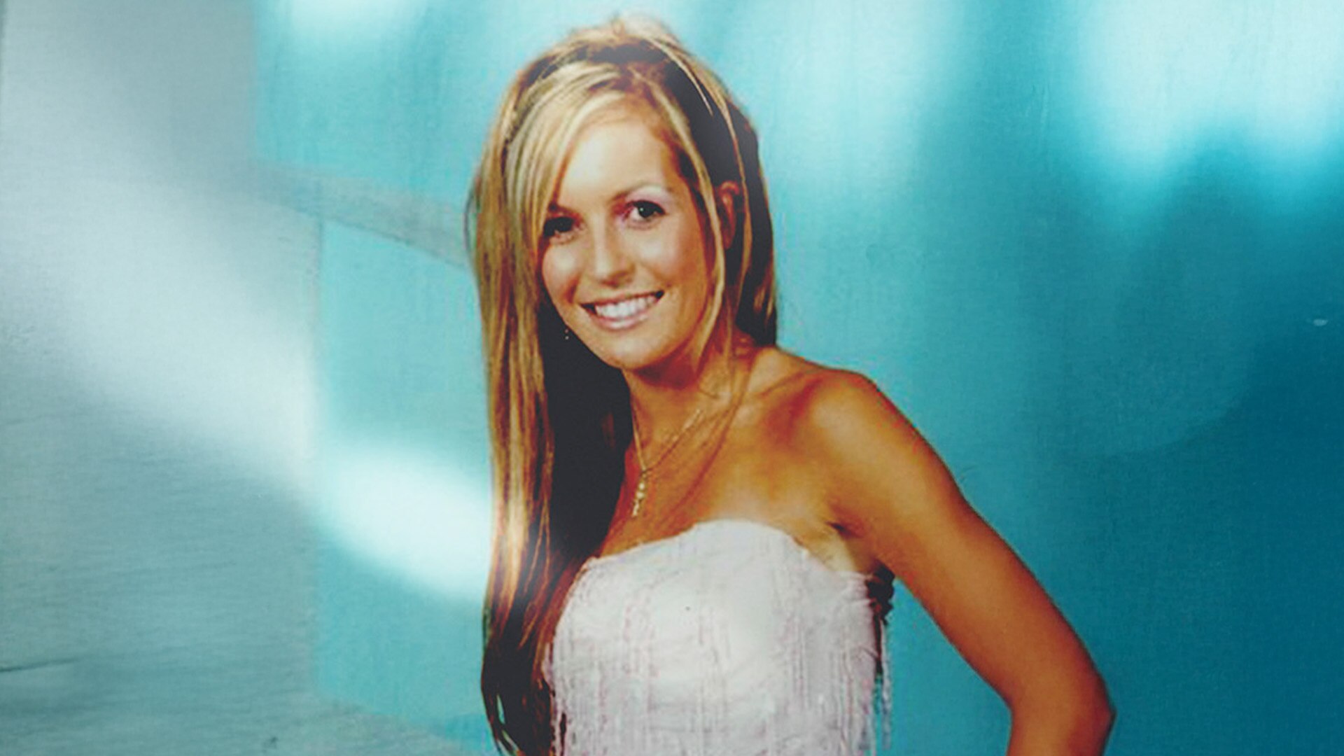 The rise and fall of Tupperware's plastic empire and the die-hard fans ...