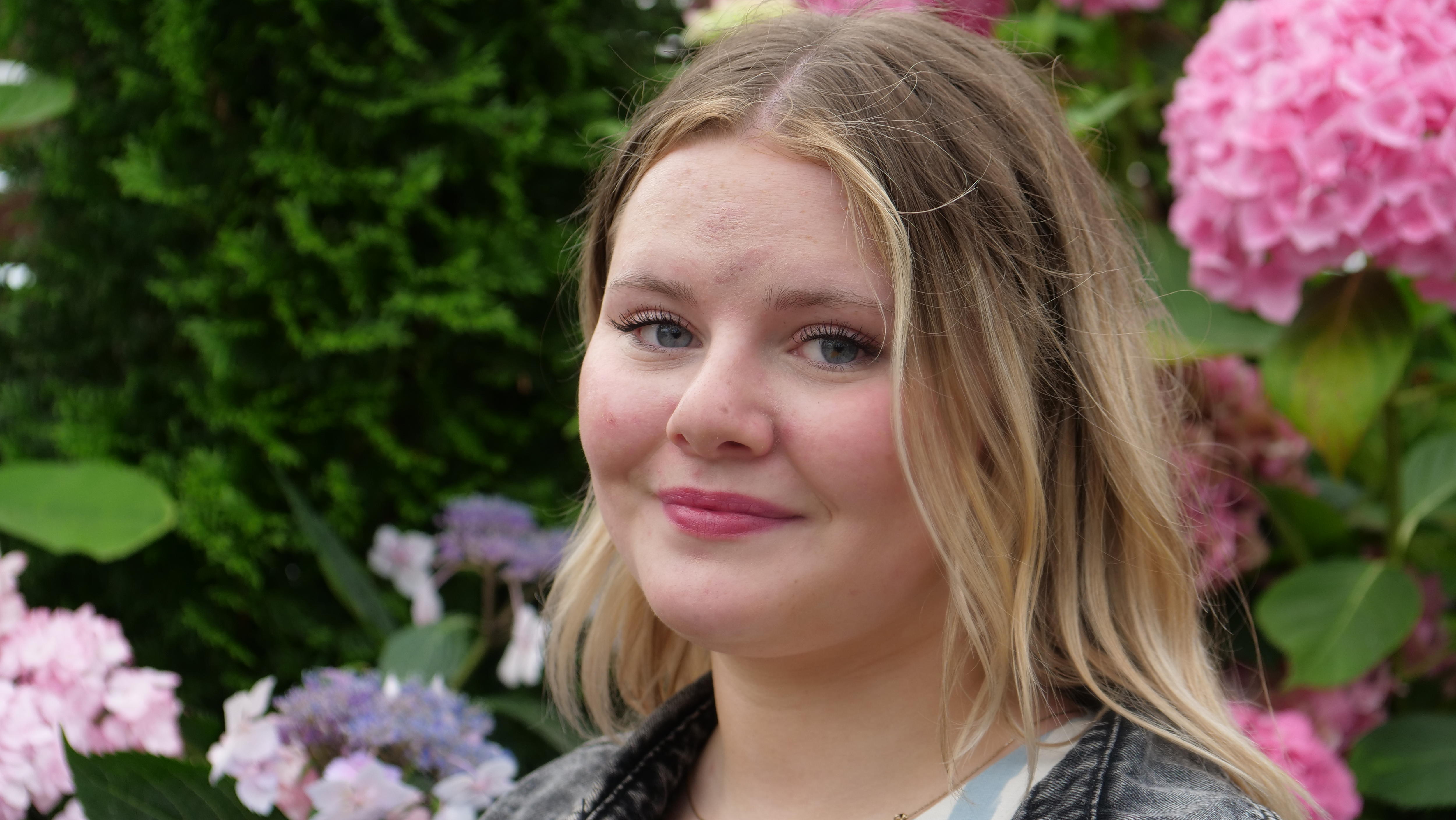 Gabi says everything changed when she met her real mum, who encouraged ...