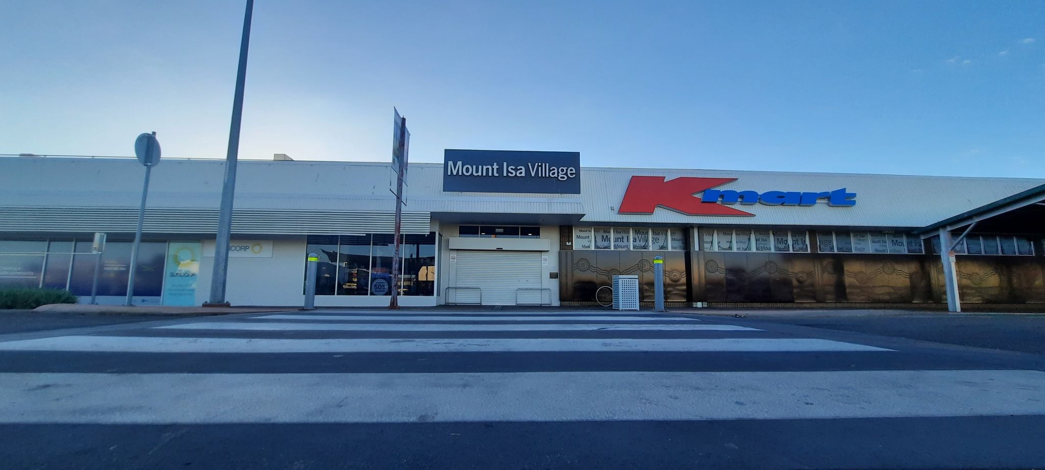 Largest owner of Australian shopping centres buys Mount Isa Village for ...