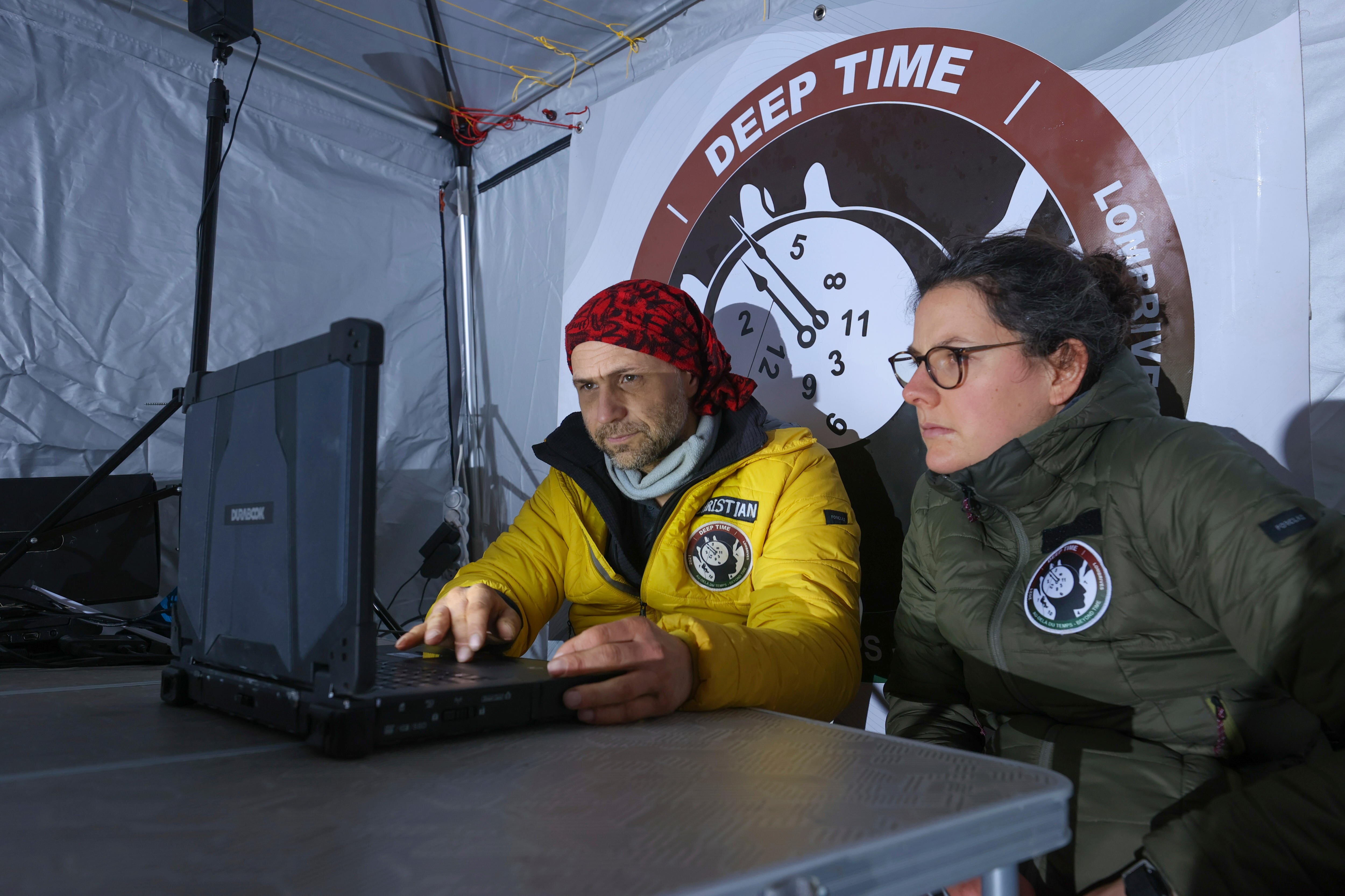 Group spends 40 days in French cave as part of Deep Time experiment ...