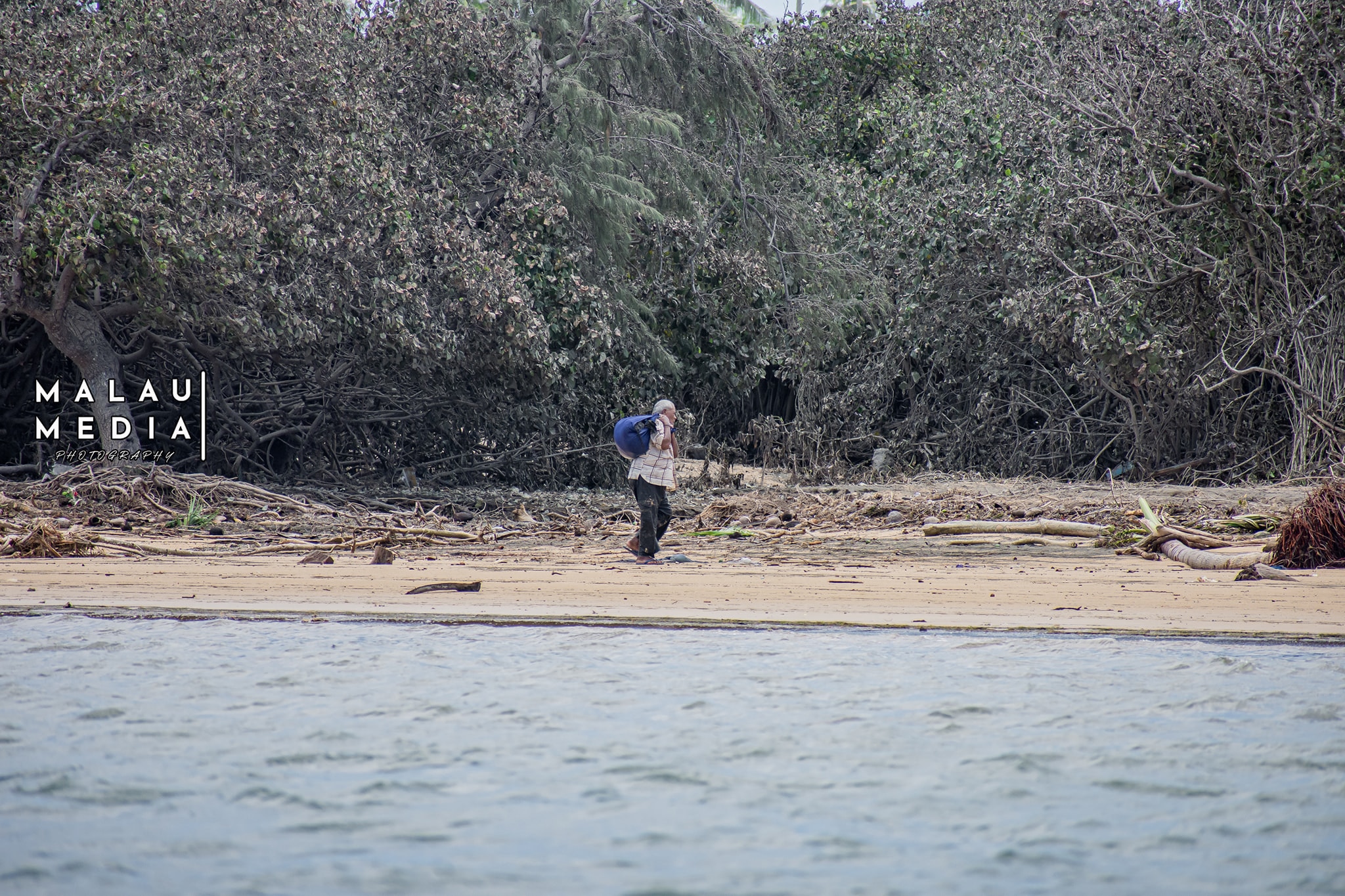 The aftermath of Tonga's volcanic eruption and tsunami captured by ...