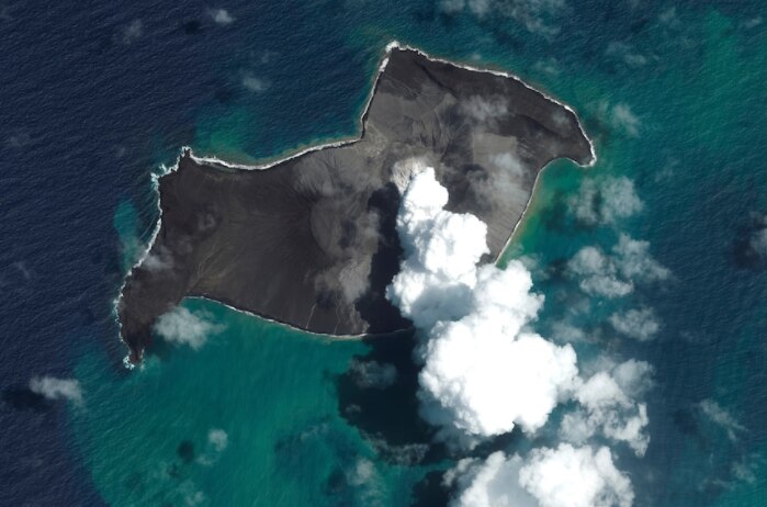 Damaged undersea cable in Tonga could be challenging to get fixed ...