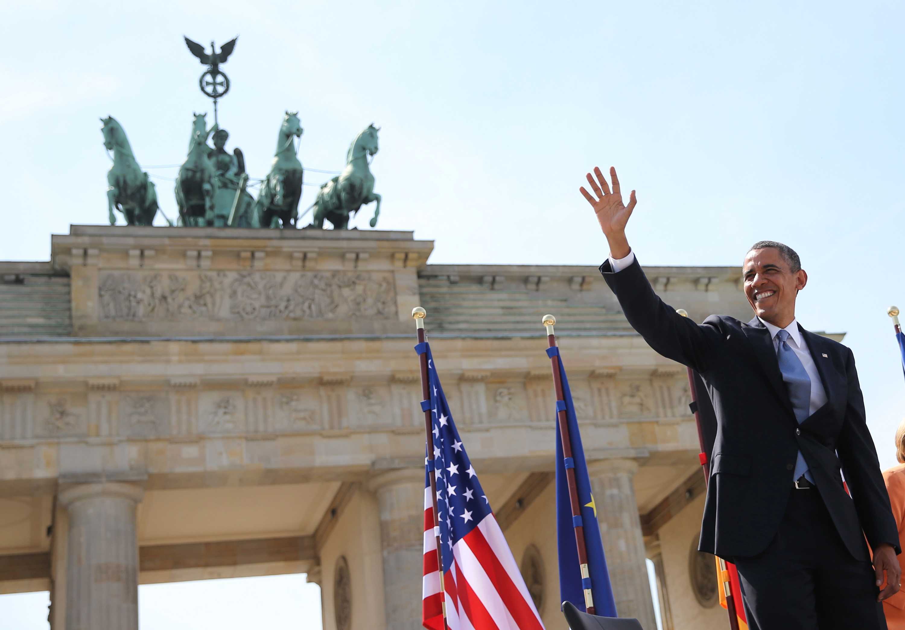 Barack Obama urges Russia to cut nuclear arms by up to third in Berlin ...