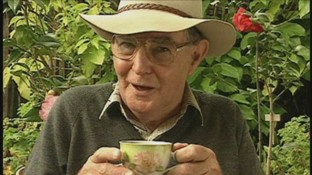 Gardening Australia presenter remembered - ABC News