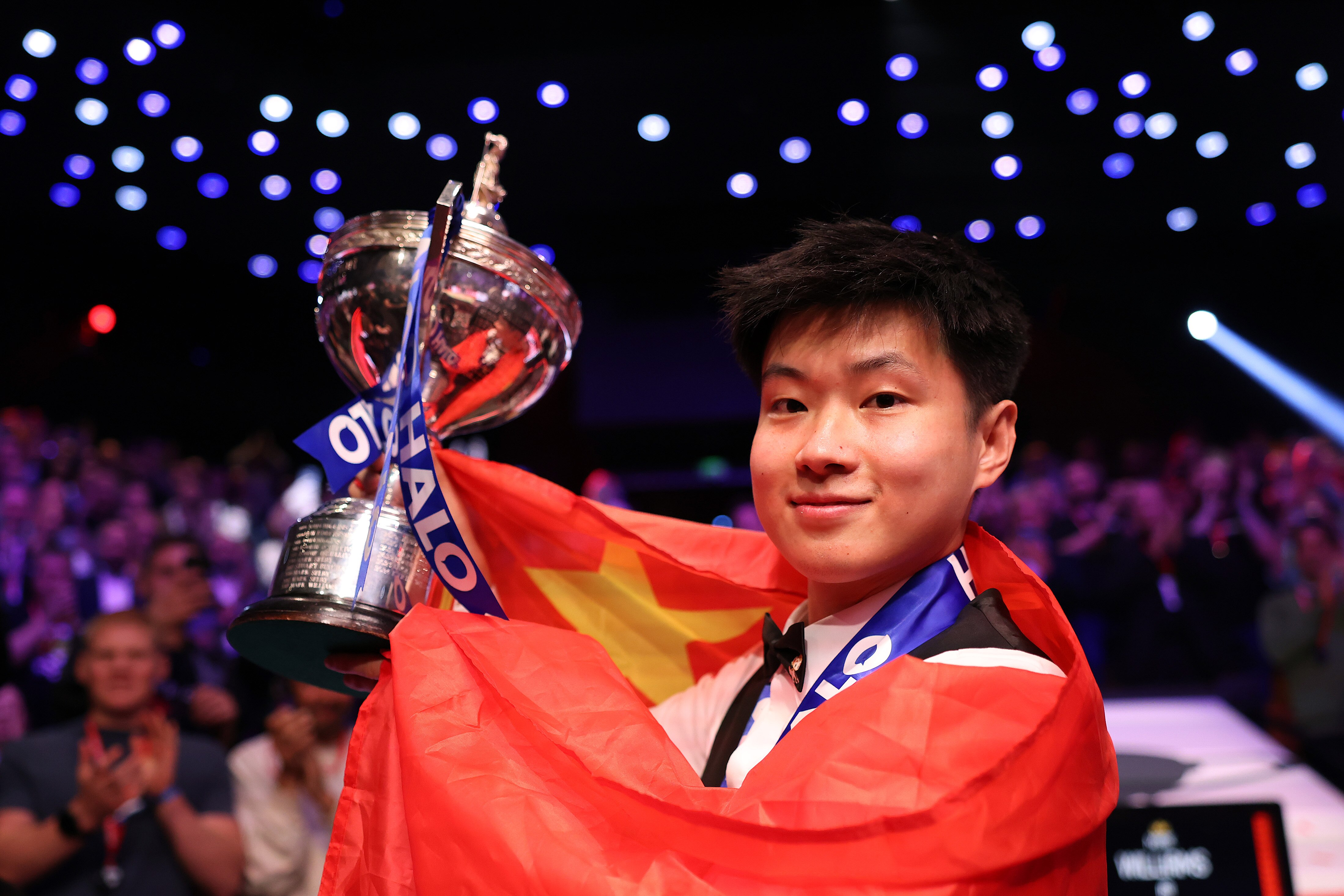 Zhao Xintong becomes China's first world snooker champion after ...