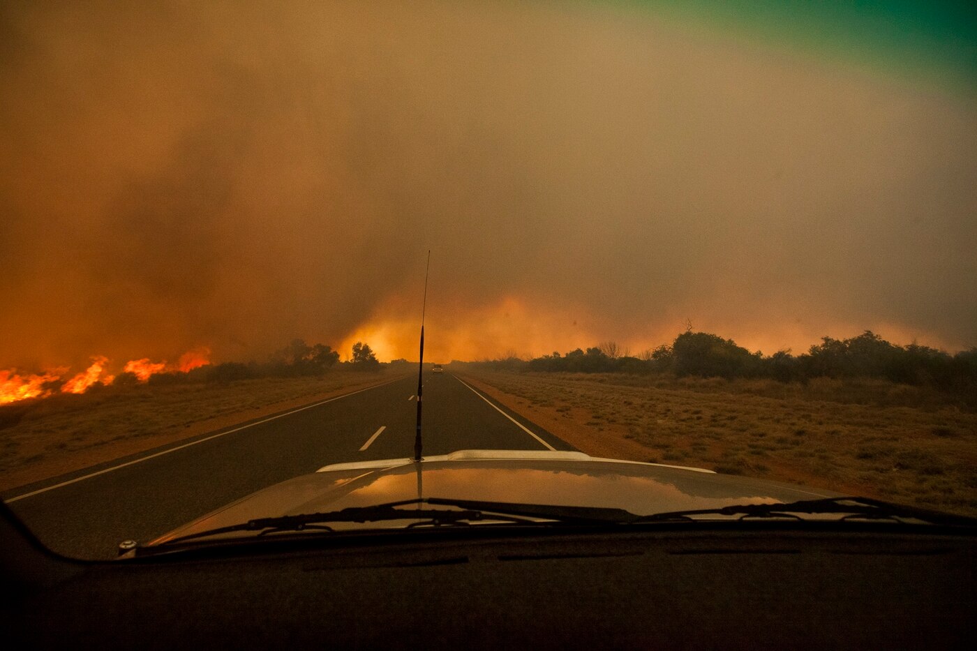 'Perfect' conditions increase bushfire threat - ABC News