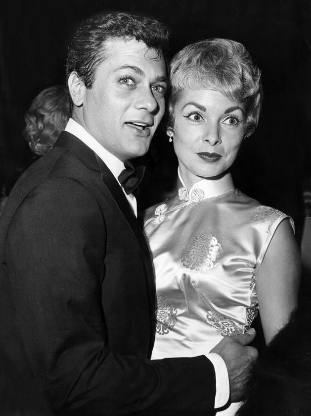 Tributes flow for Tony Curtis - ABC News