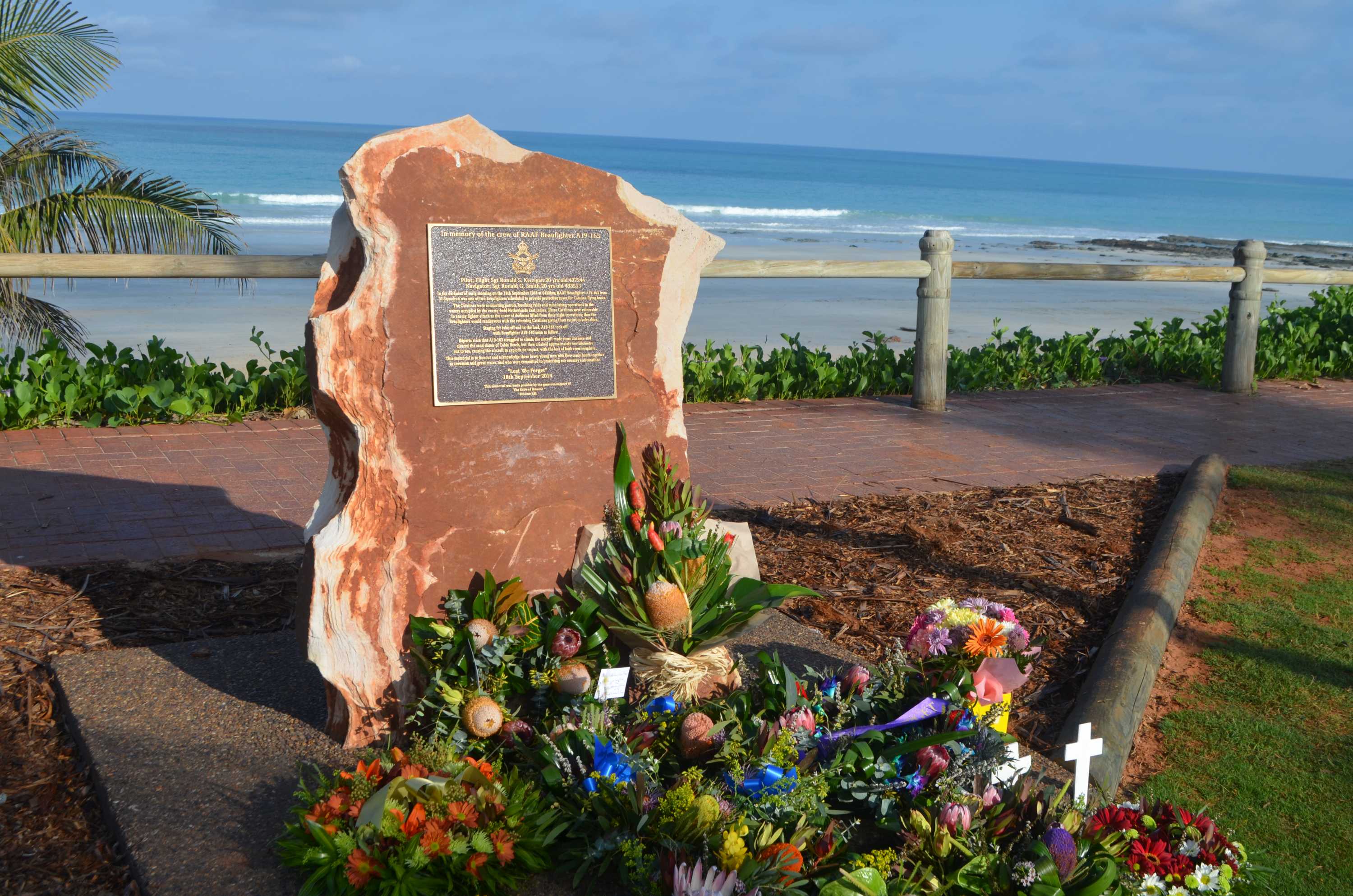 RAAF crash: Memorial service held for WWII crew after plane wreck found ...