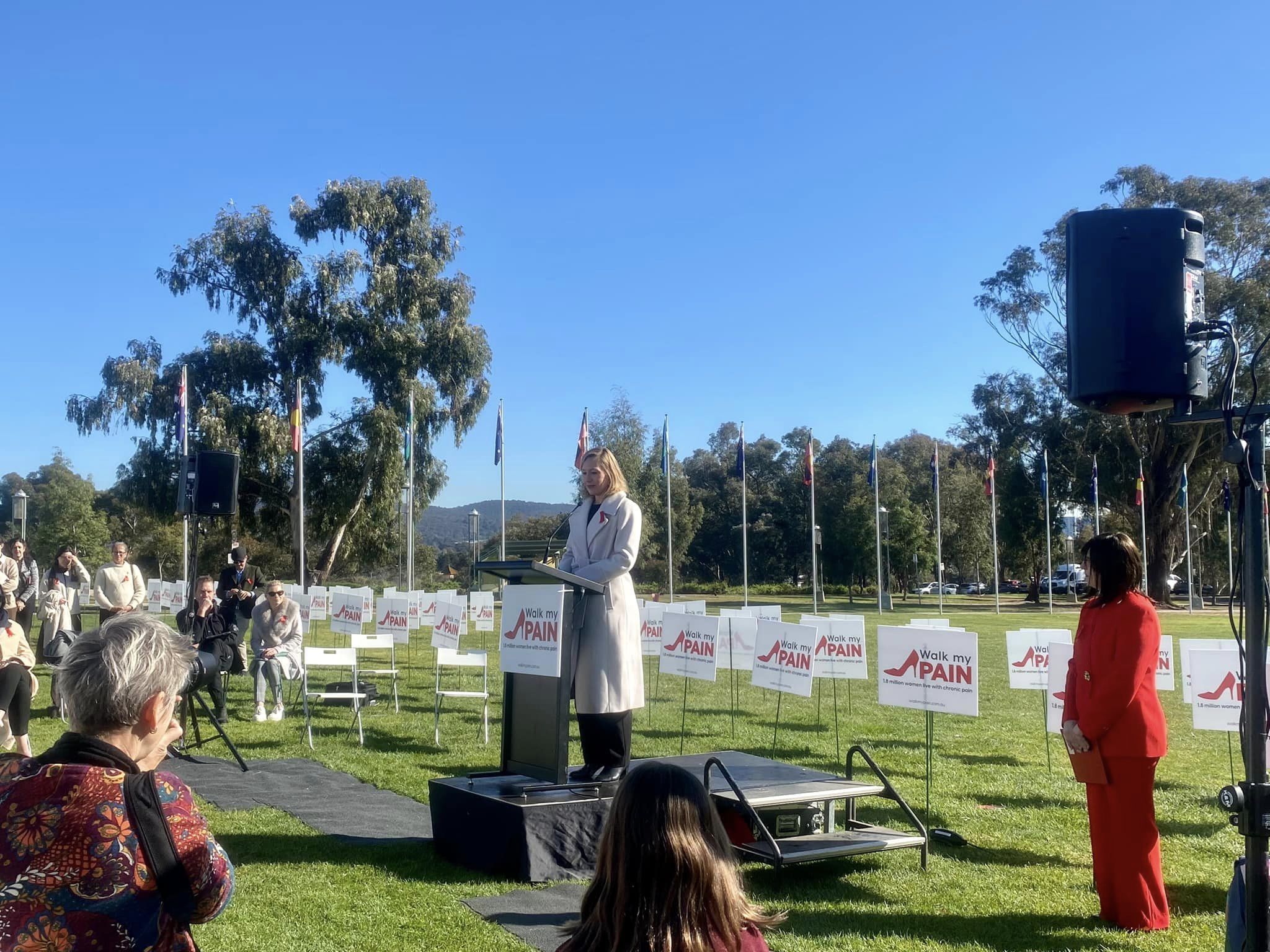 Endometriosis sufferer Anna Dooley shares 'humiliating experience ...