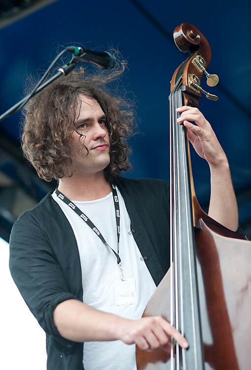 Marc Earley assault: Police release CCTV footage of man wanted over ...