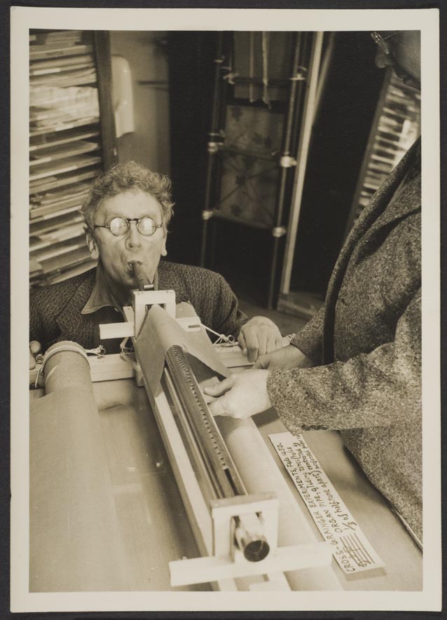 Exhibition of giant 1950s music machines opens in Melbourne - ABC News