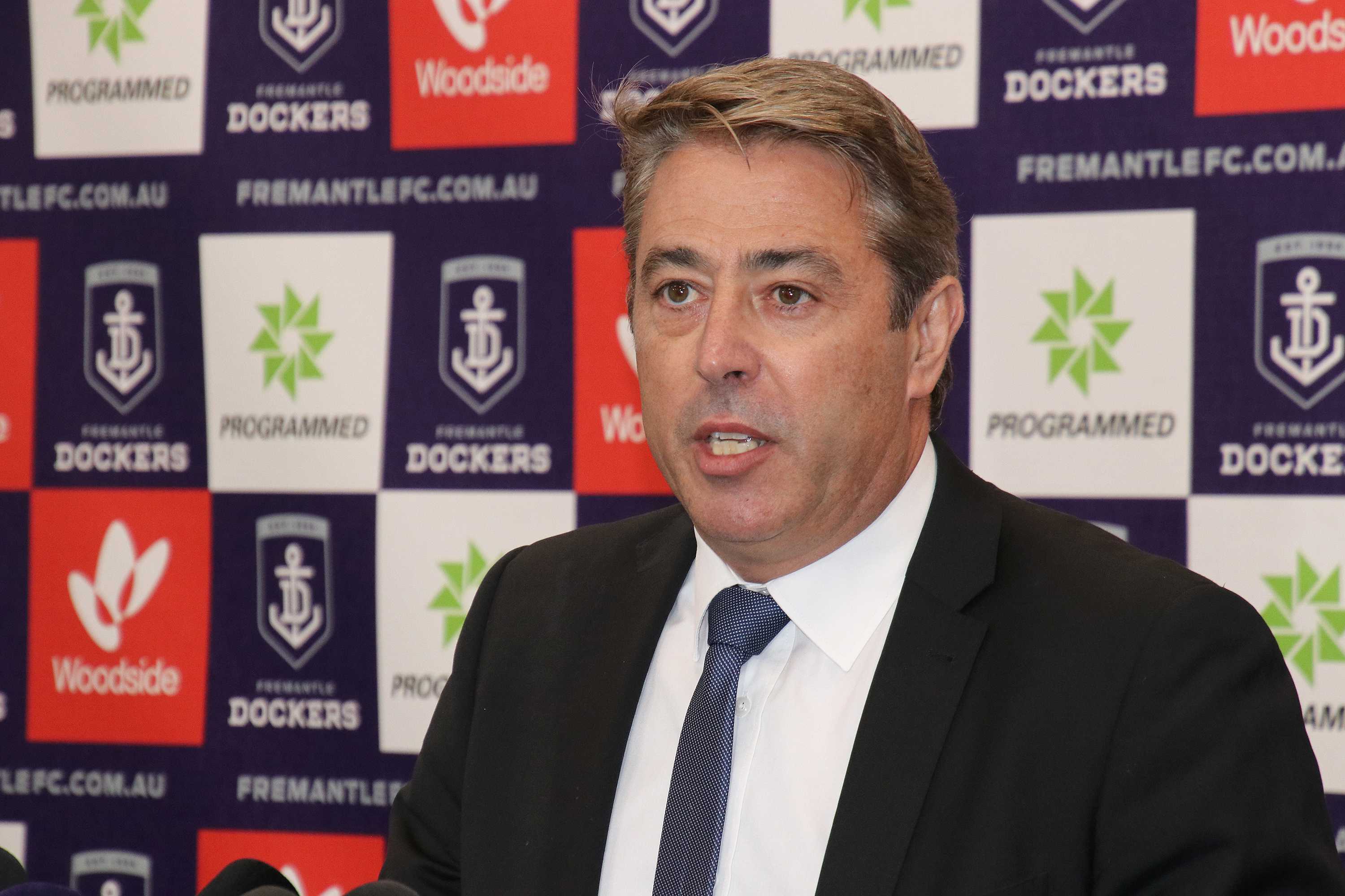 Fremantle Dockers sack coach Ross Lyon, CEO Steve Rosich leaves after ...