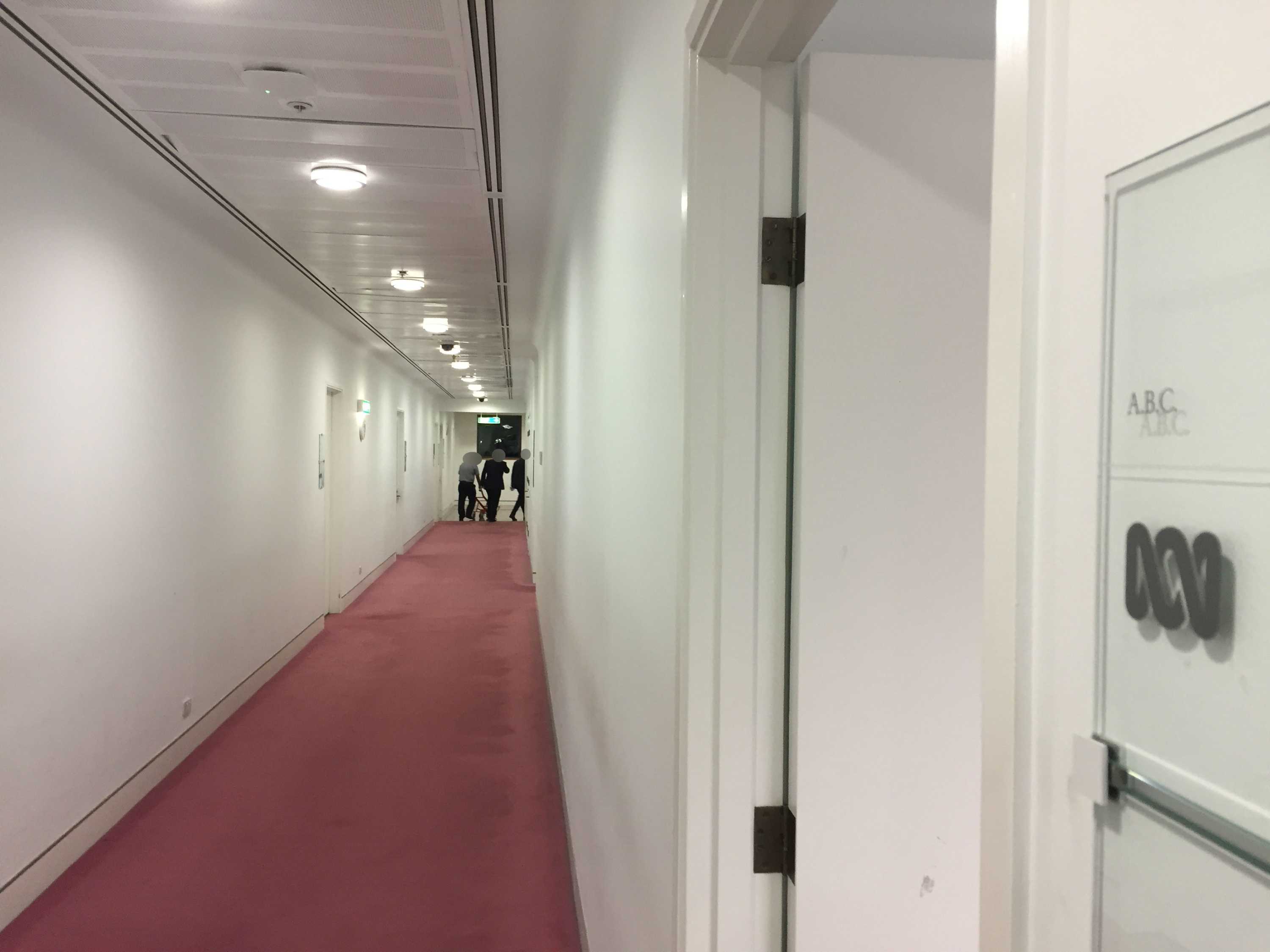 ASIO mounts early morning operation to secure classified cabinet files ...