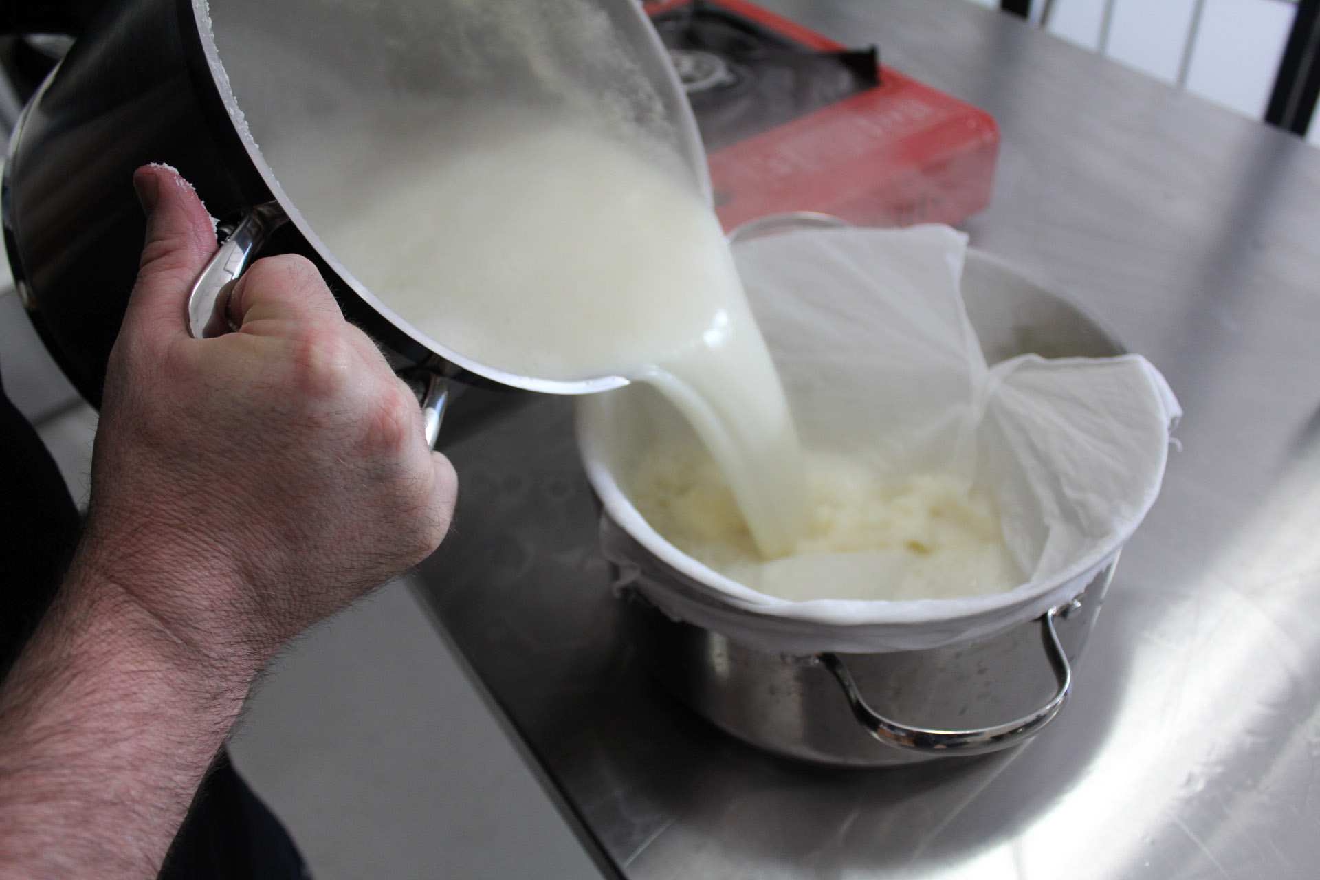Make your own tofu - ABC Radio National