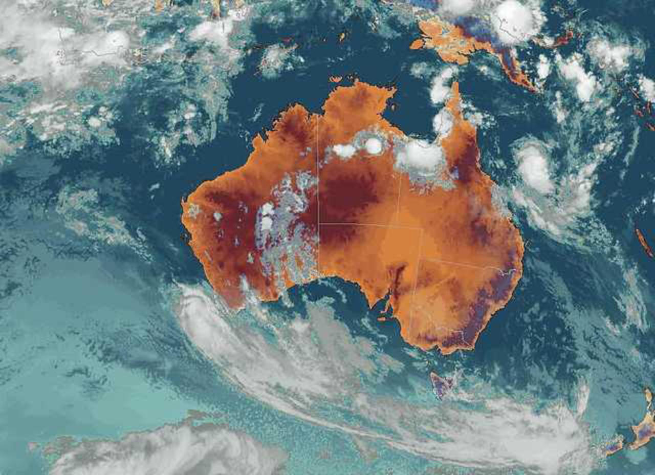 Cyclone Anthony barrelling towards Queensland - ABC News