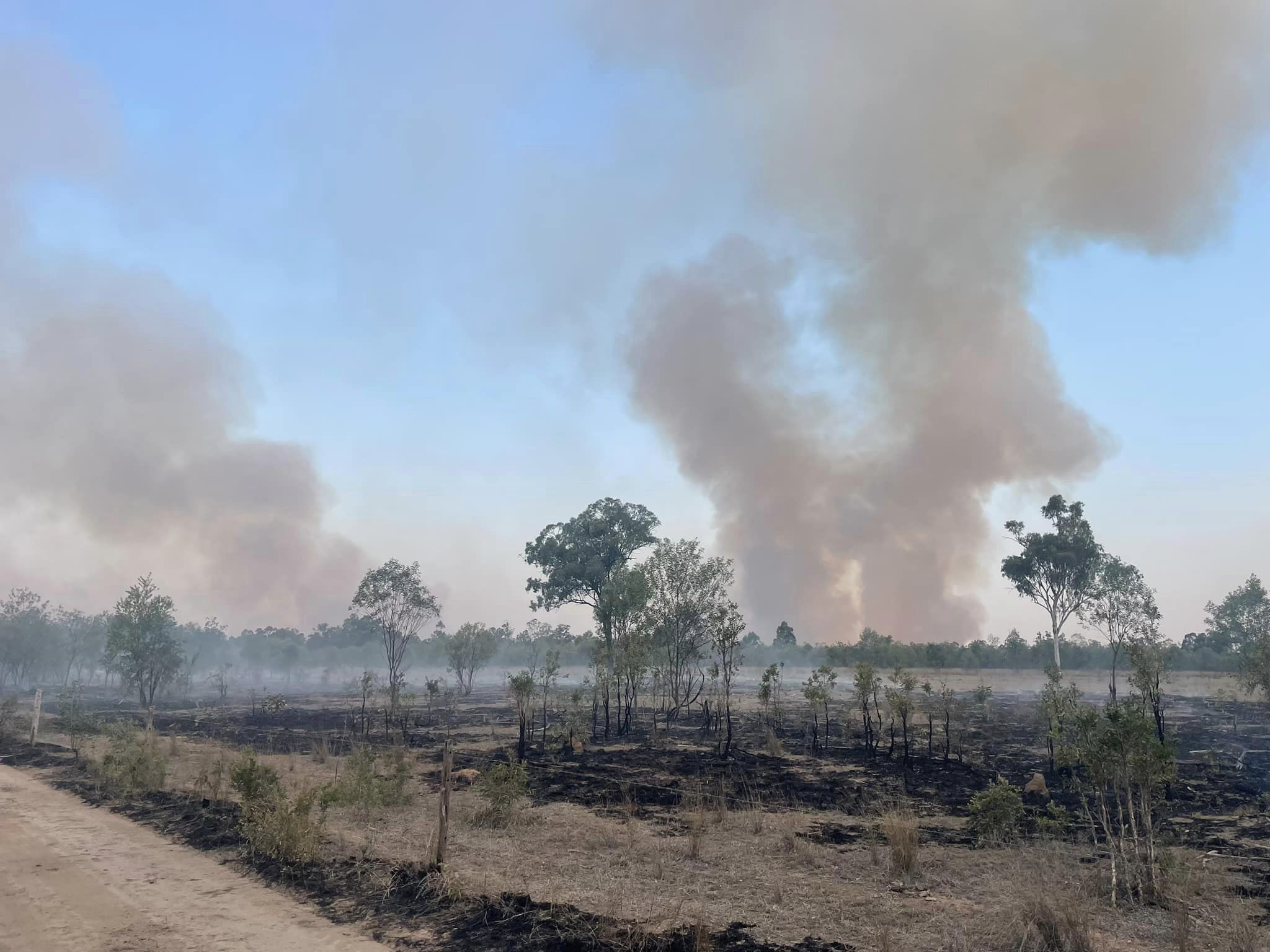 Fire burns through multiple properties in central Queensland just weeks ...