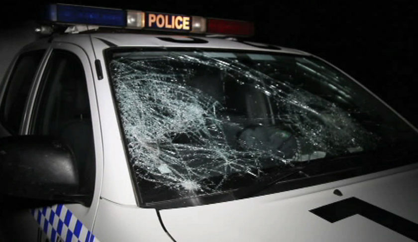 Police sued over Yamba riot arrests - ABC News