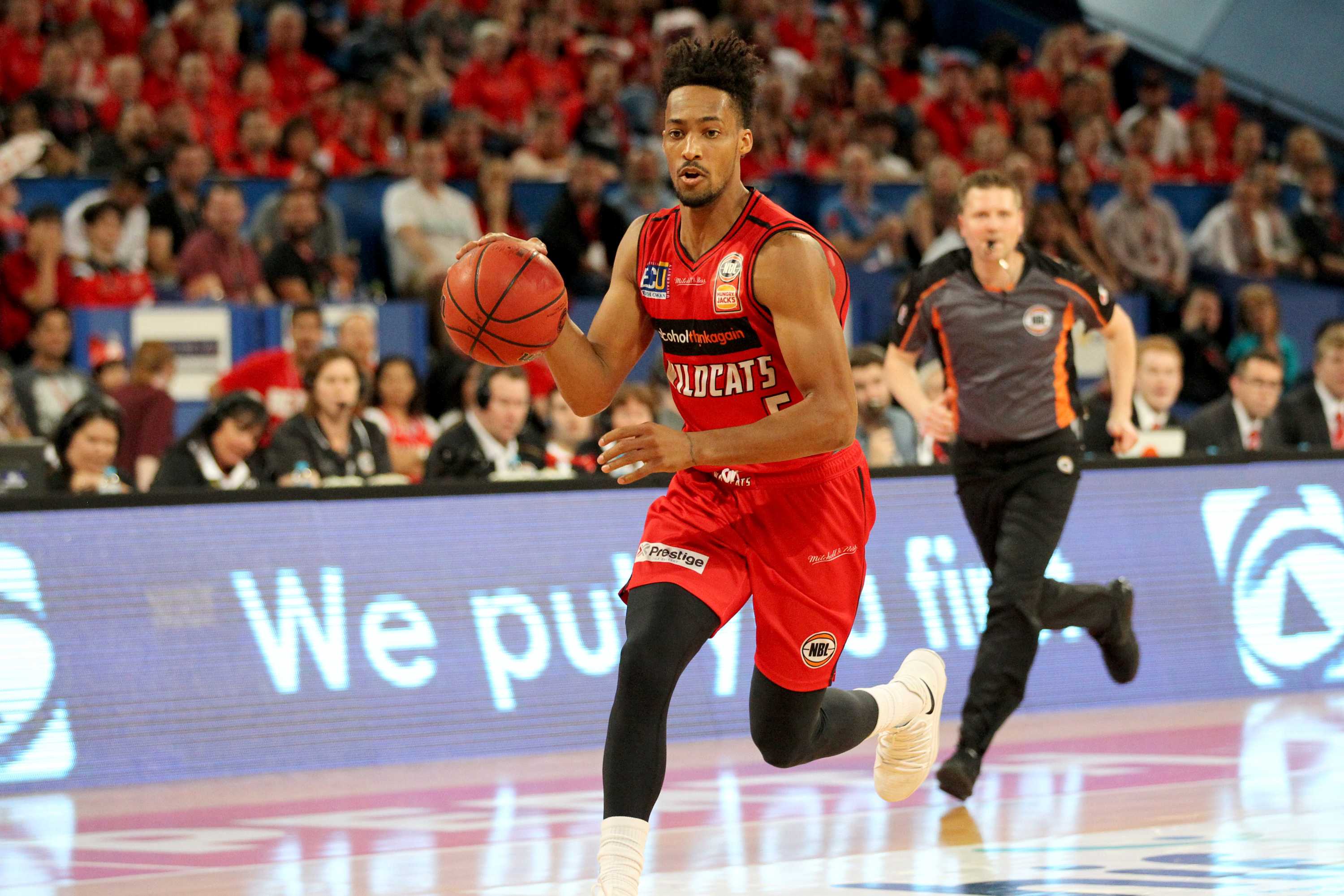 Perth Wildcats import JP Tokoto continues family sporting legacy - ABC News