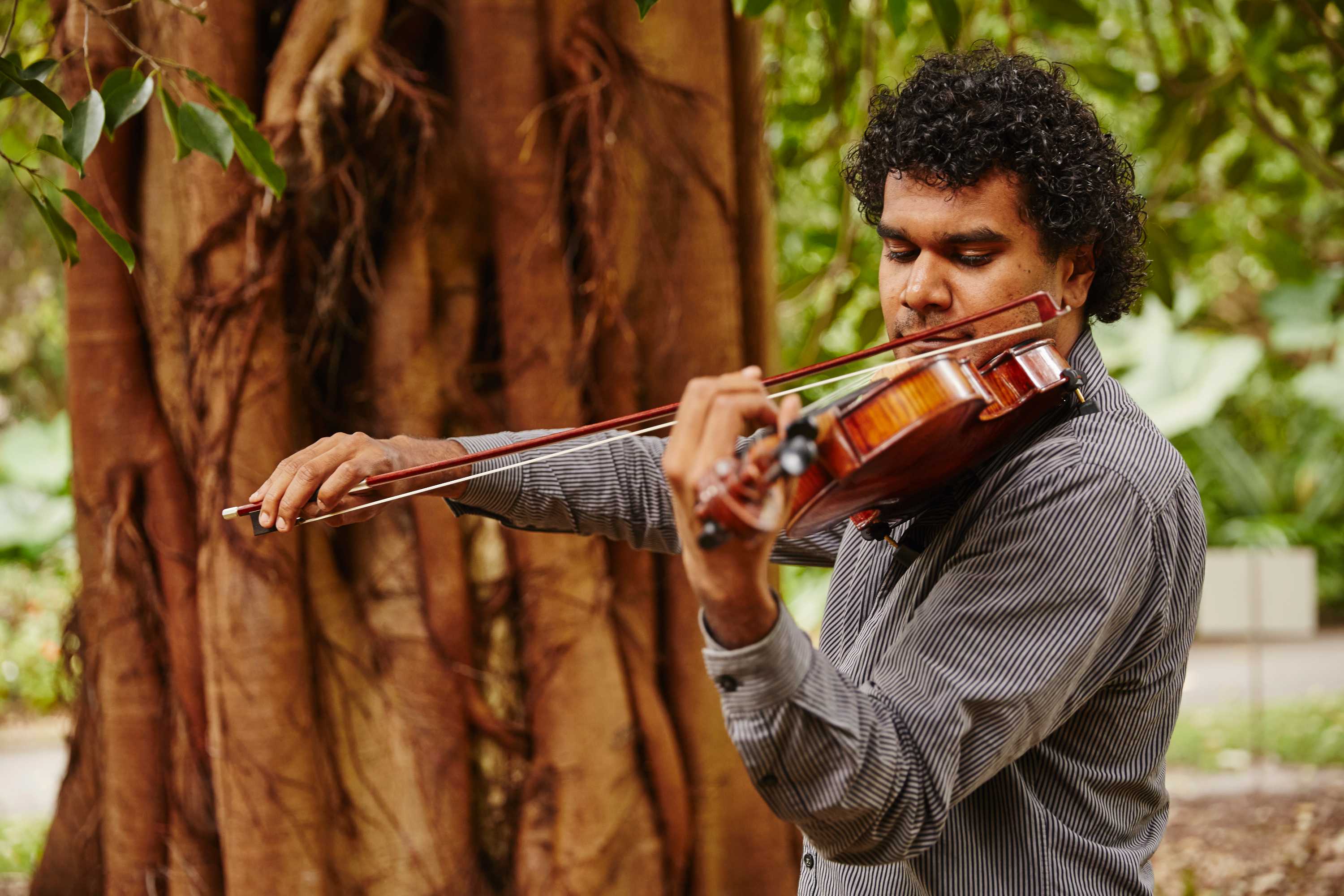 Calling Country performers ready to usher in new year for Indigenous ...