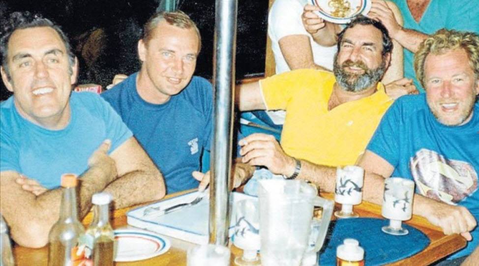 Search continues for missing plane VH-MDX which disappeared over ...