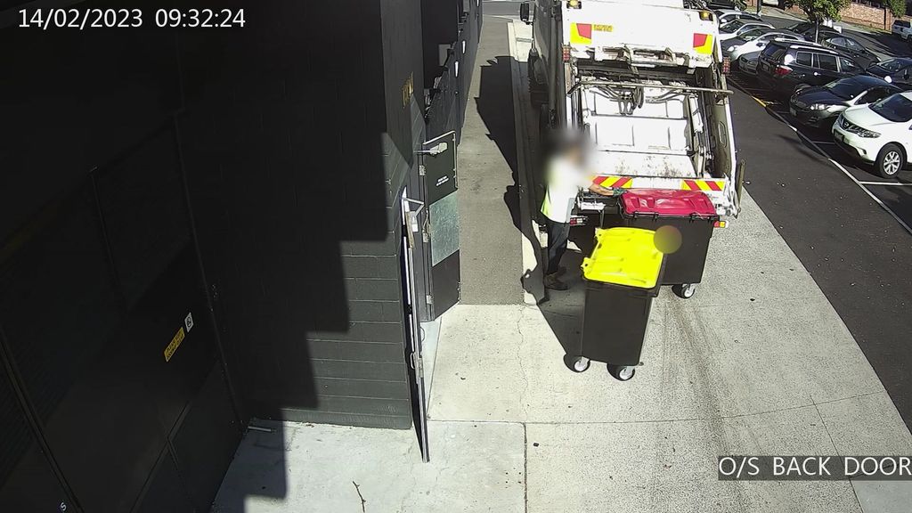 CCTV vision shows recycling and waste going into same garbage truck ...