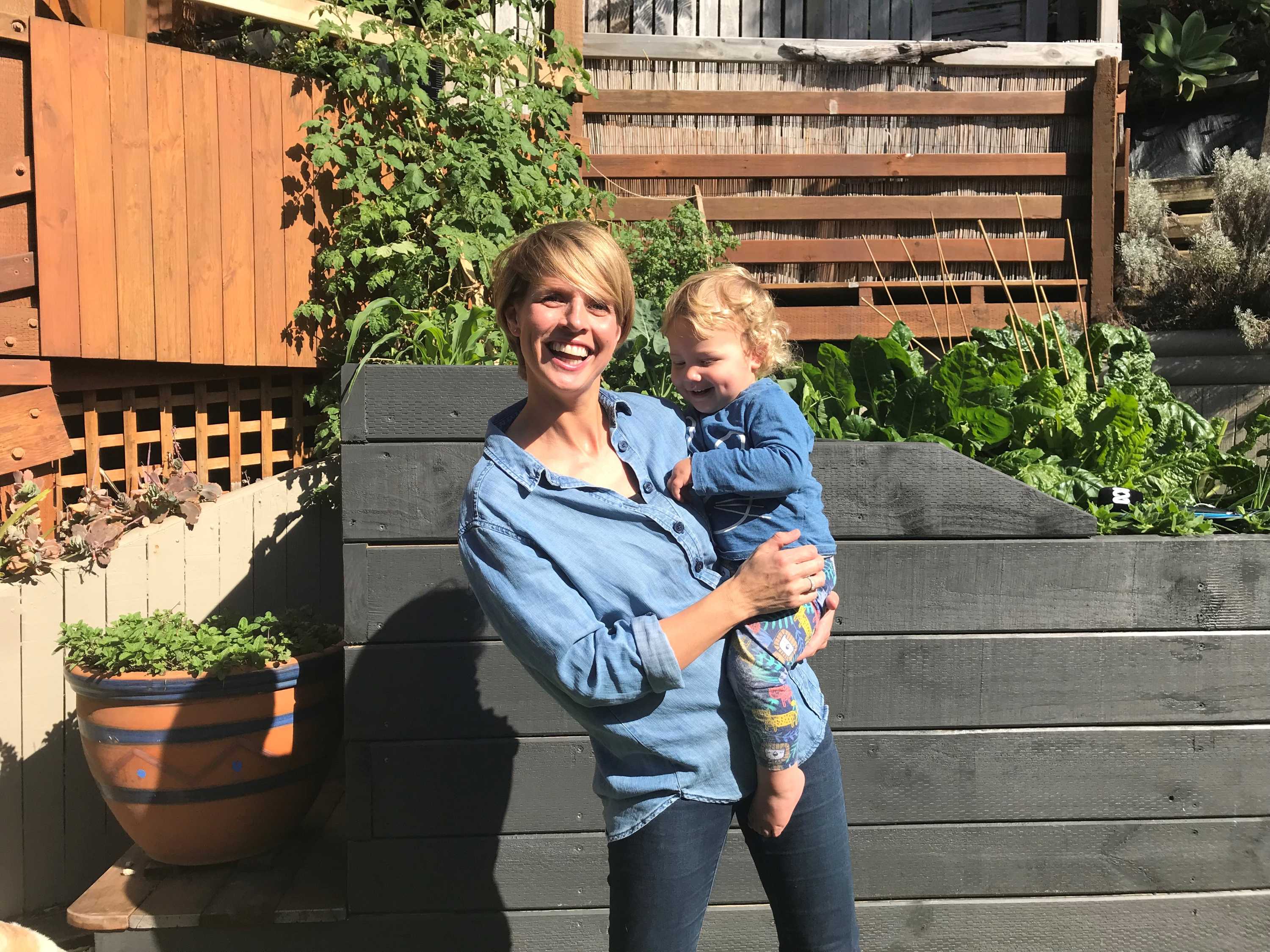 Man's quest to revive the bagpipe divides households, sleepy ...