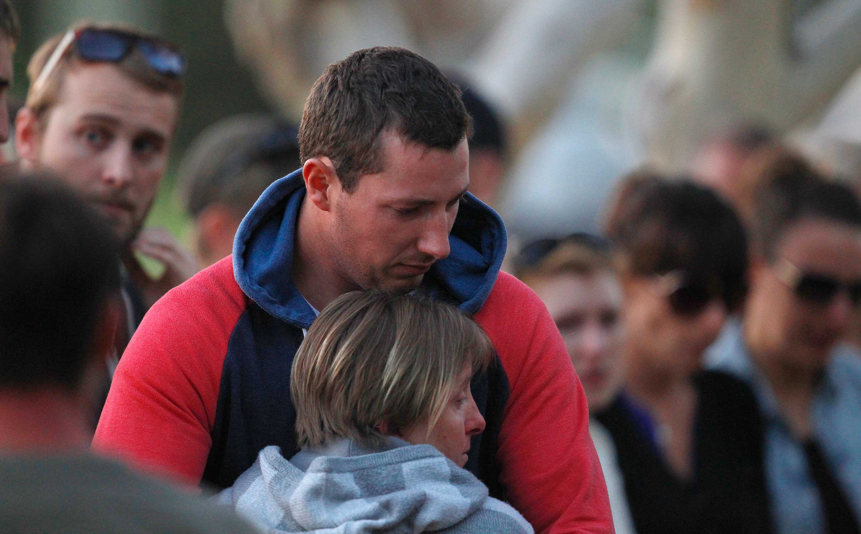 Stephanie Scott: Leeton turns out to mourn teacher at memorial after ...