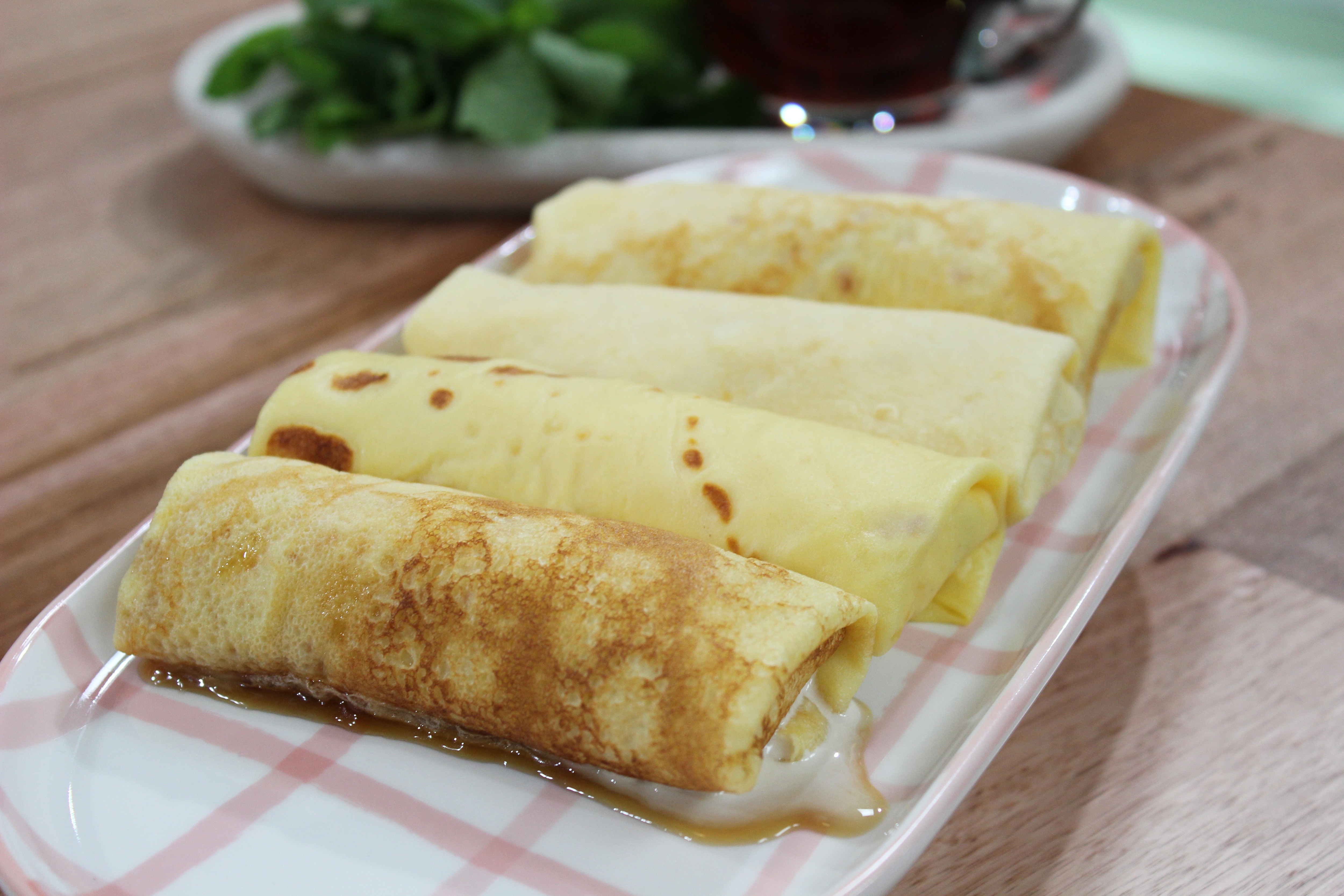 Poh's special crepes with ice cream and maple syrup - ABC News