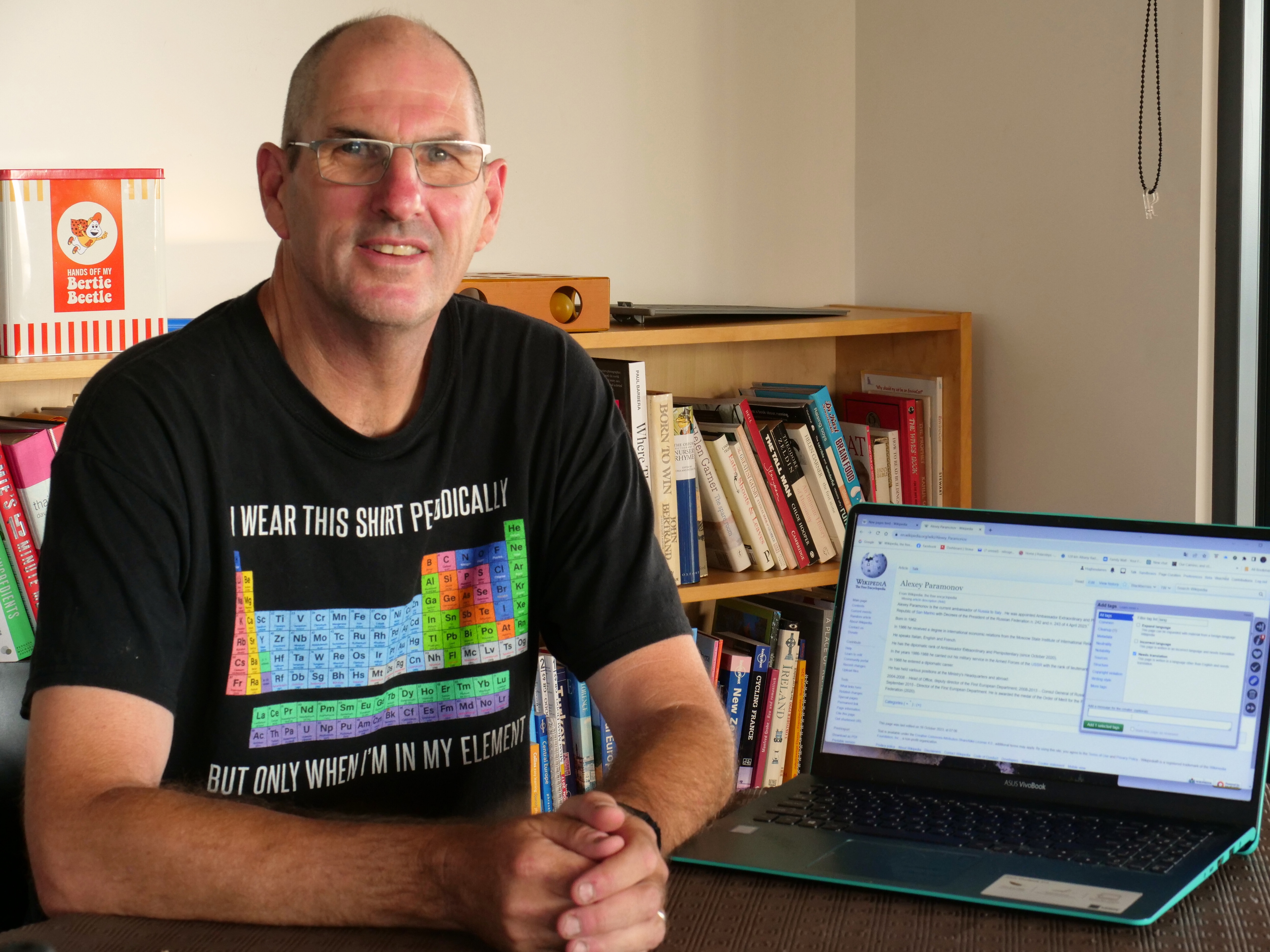 Wikipedia's largest non-English version was created by a bot ...