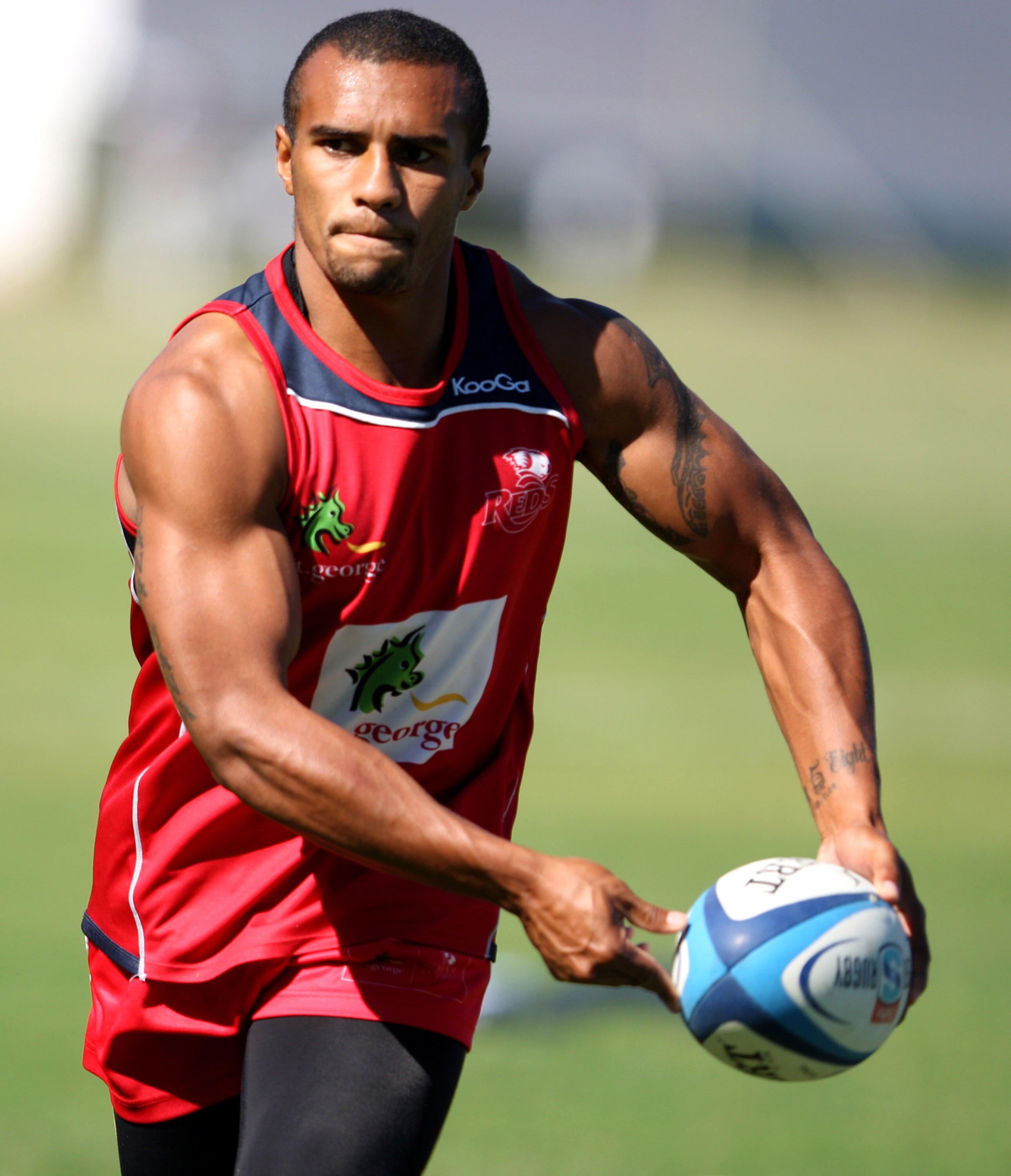 Genia signs new three-year deal with Queensland - ABC News