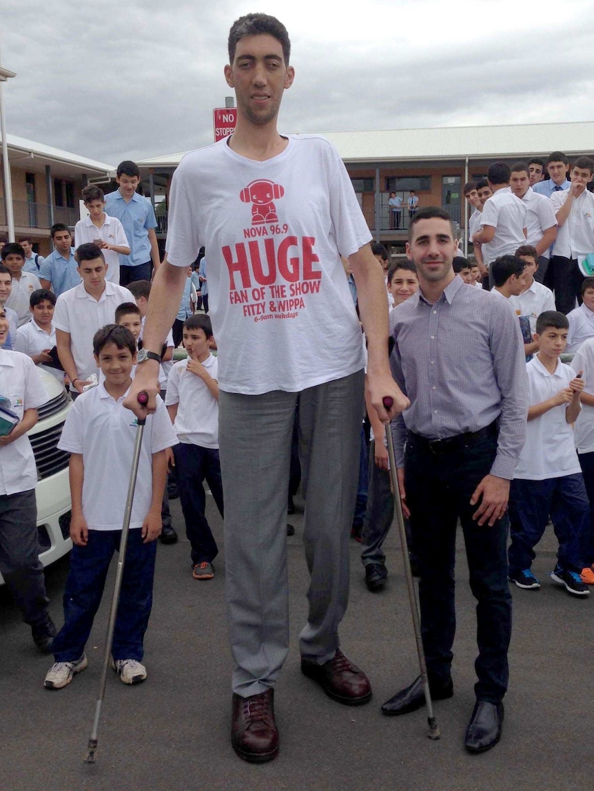 Sultan Kosen Worlds Tallest Man Height Measurement - vrogue.co Sultan Kosen Worlds Tallest Man Height Measurement - vrogue.co
